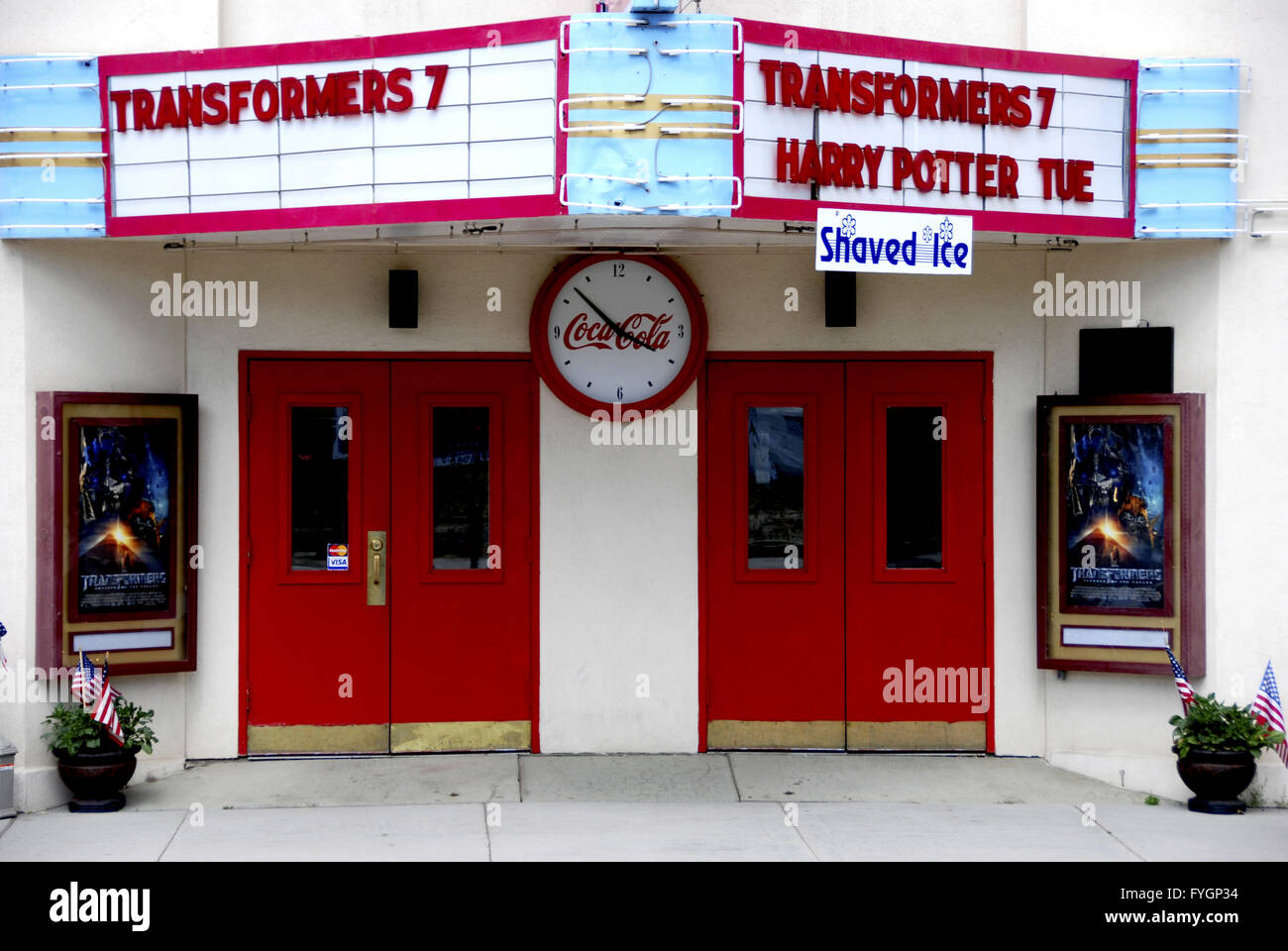 Cascade theater hi-res stock photography and images - Alamy