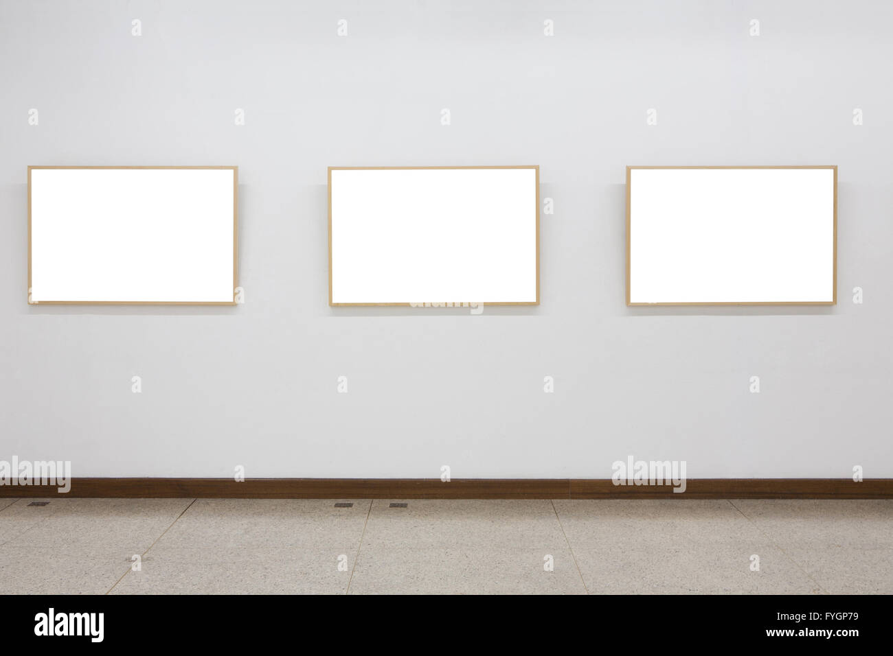 empty frames in museum Stock Photo - Alamy