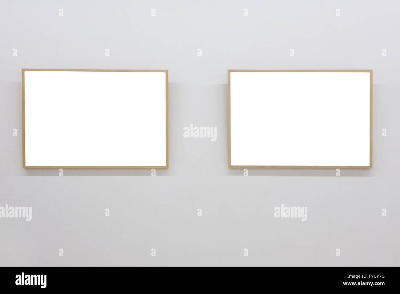 empty frames in museum Stock Photo - Alamy