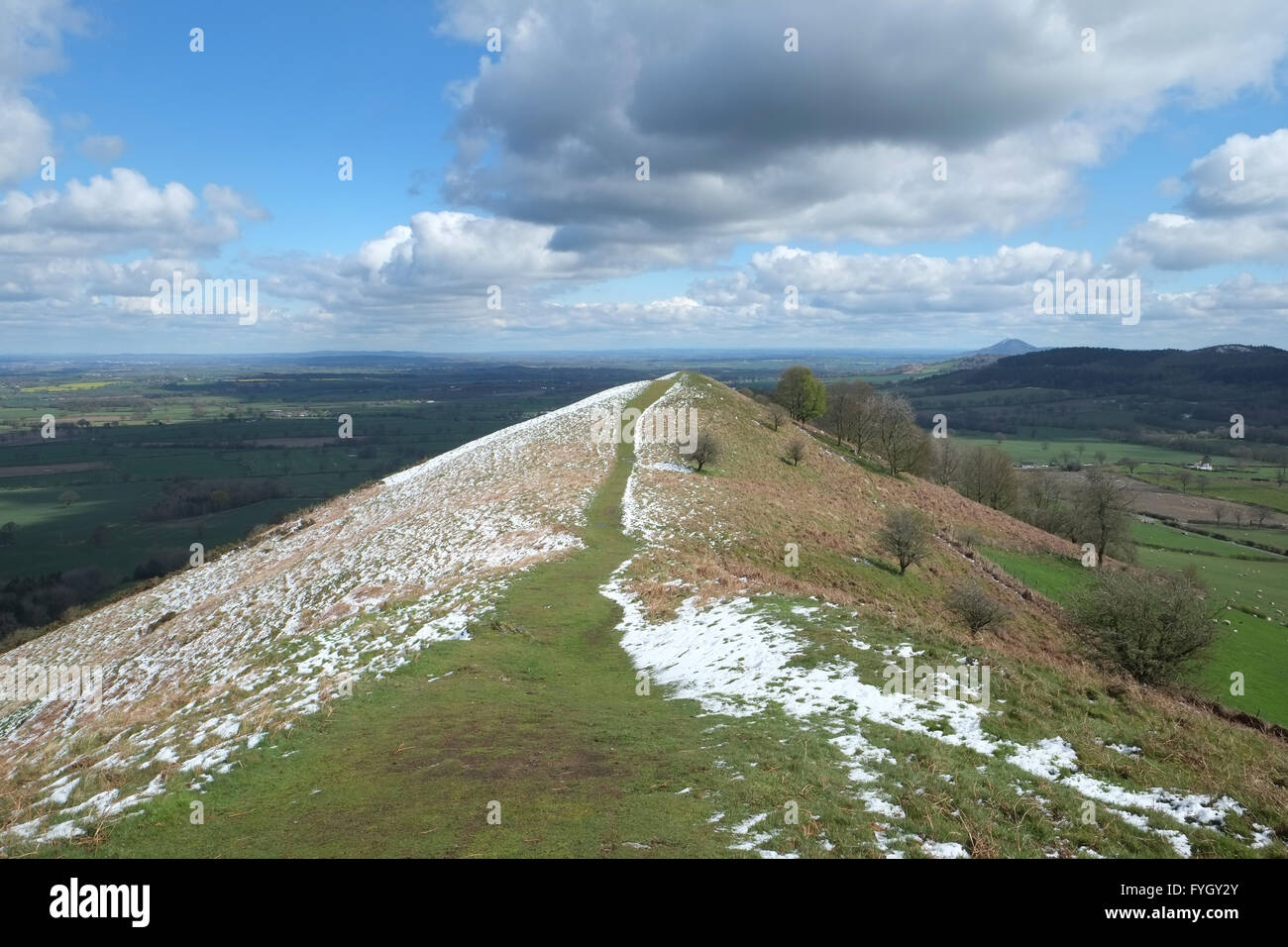 Winter snow on The Lawley, Shropshire. The Wrekin can be seen in the ...