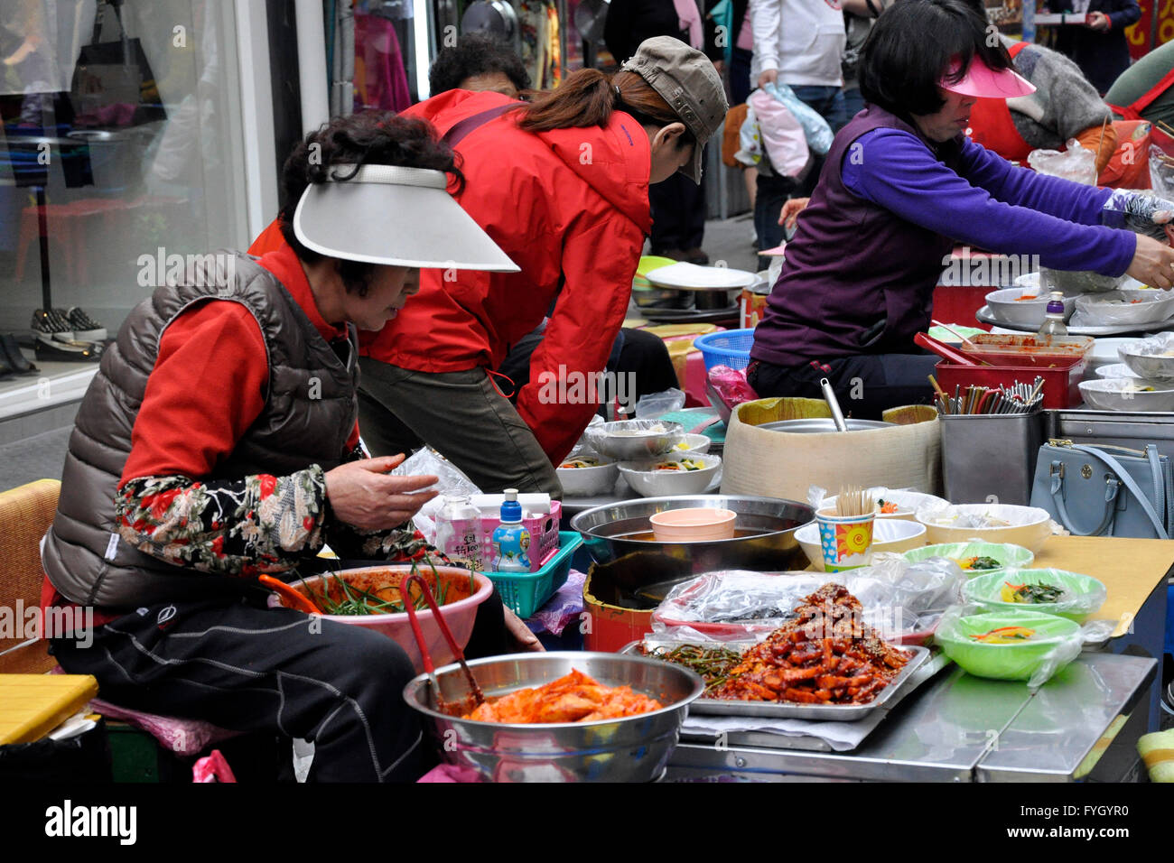 South Korea, Busan, fish market Stock Photo - Alamy