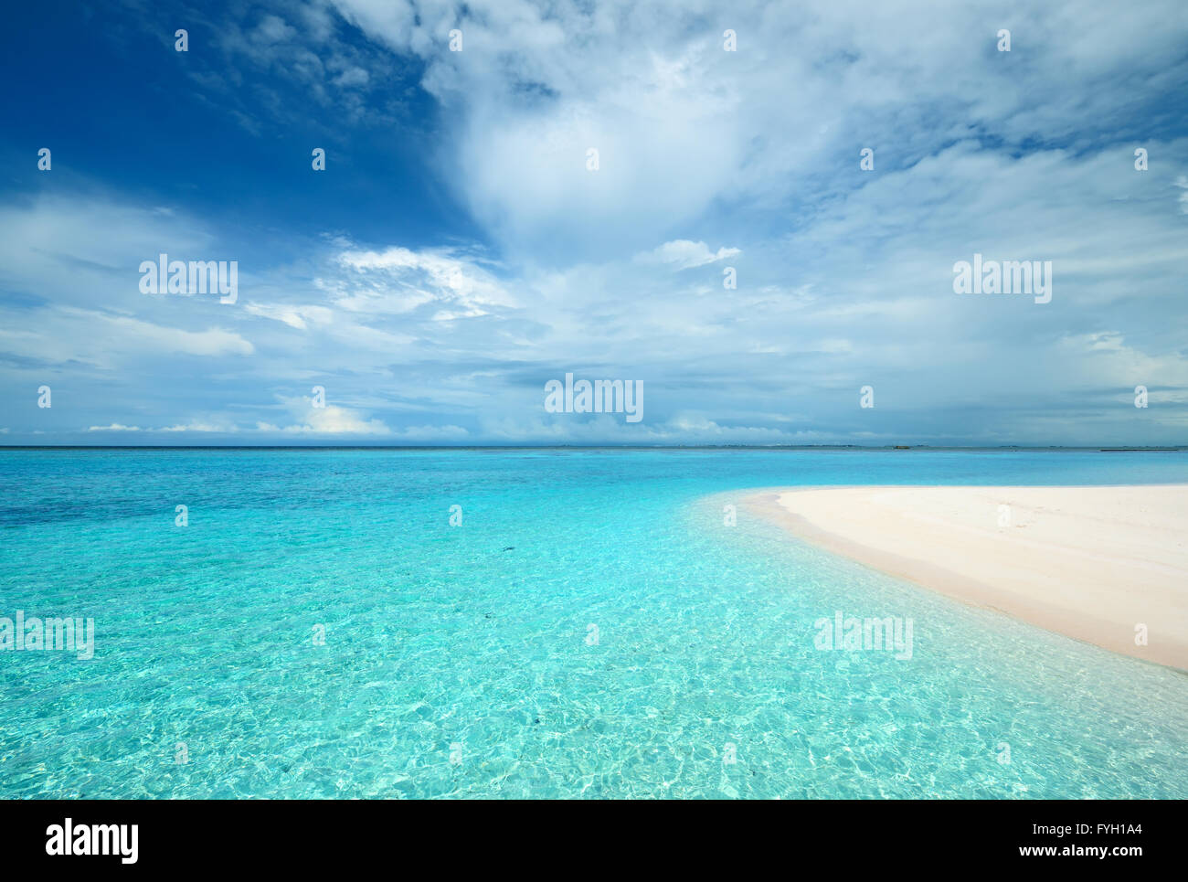 Crystal clear turquoise water at tropical beach Stock Photo - Alamy
