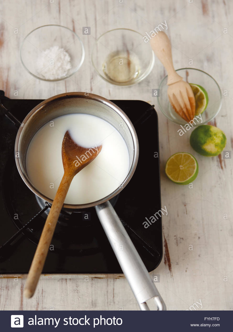 Boiling Milk Stock Photos & Boiling Milk Stock Images - Alamy
