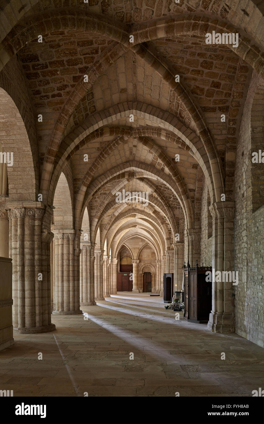 Basilica de saint remi hi-res stock photography and images - Alamy