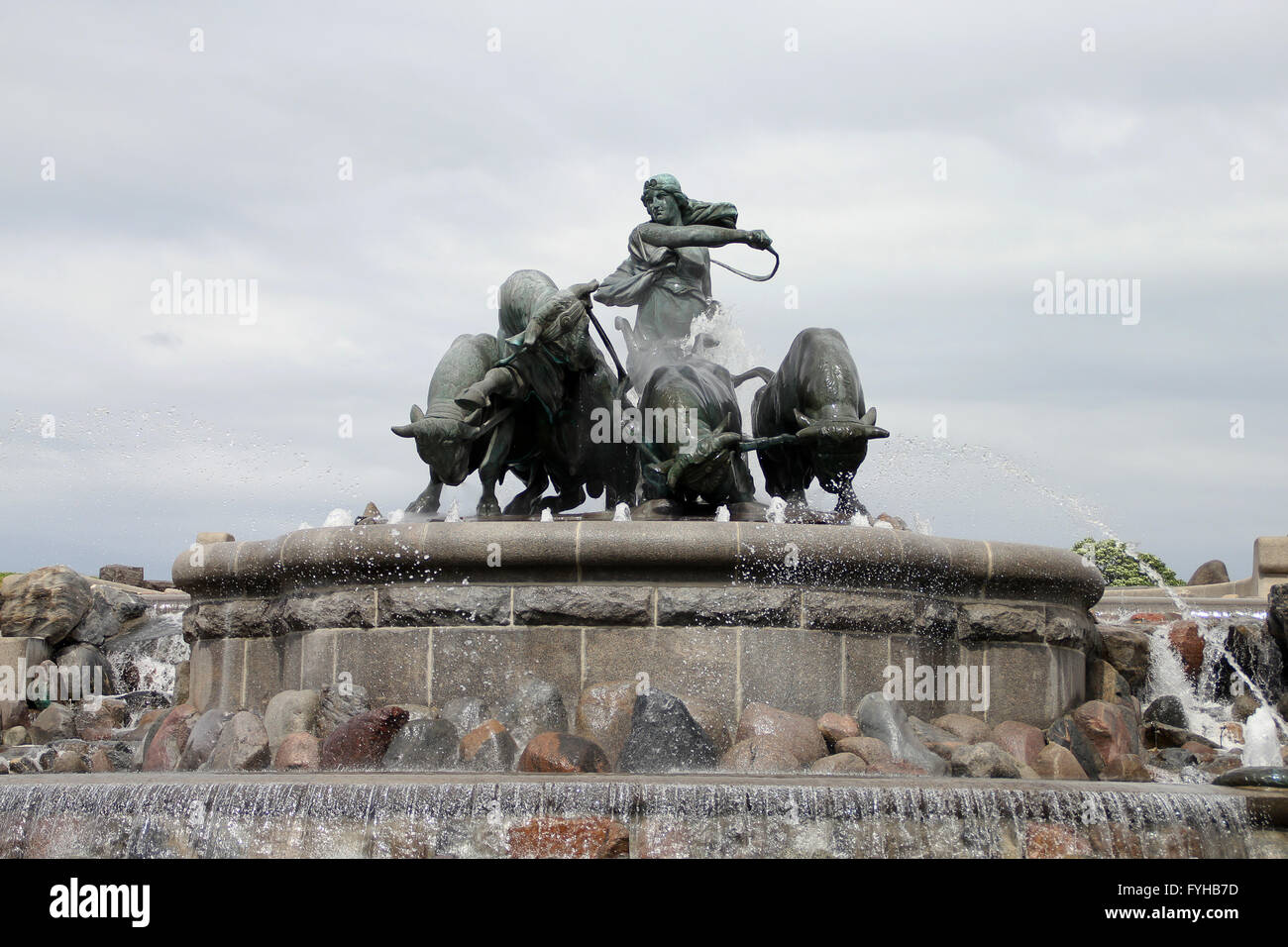 Wasserfall skulptur hi-res stock photography and images - Alamy