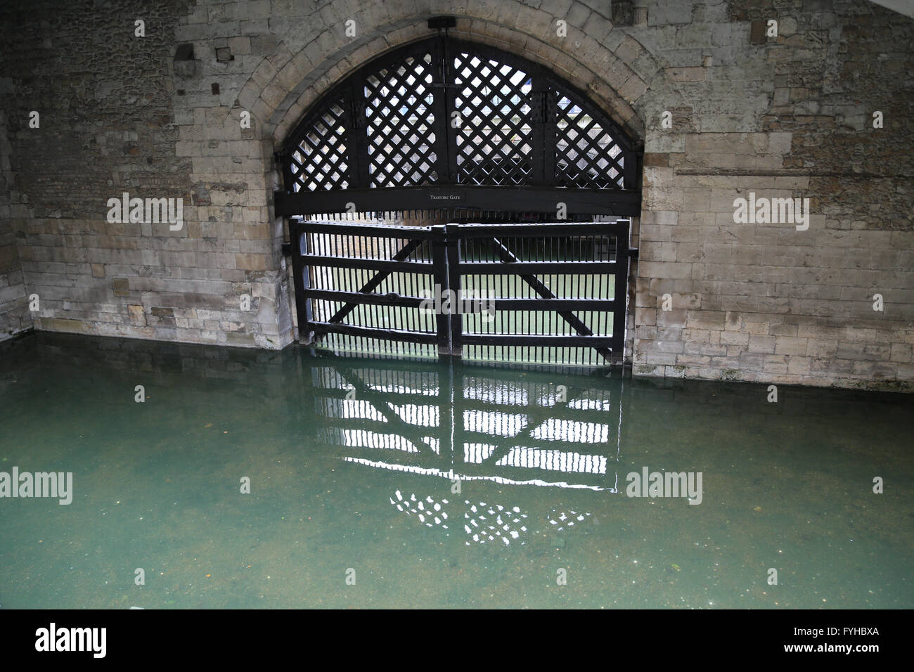 Tower london gate hi-res stock photography and images - Alamy