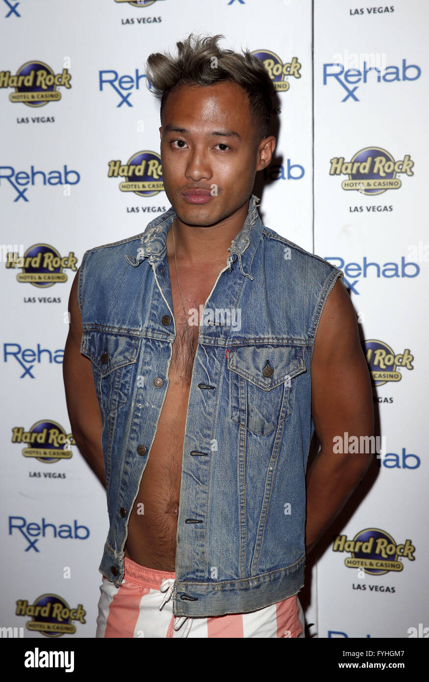 'Vanderpump Rules' stars take over Rehab Beach Club at Hard Rock Hotel ...