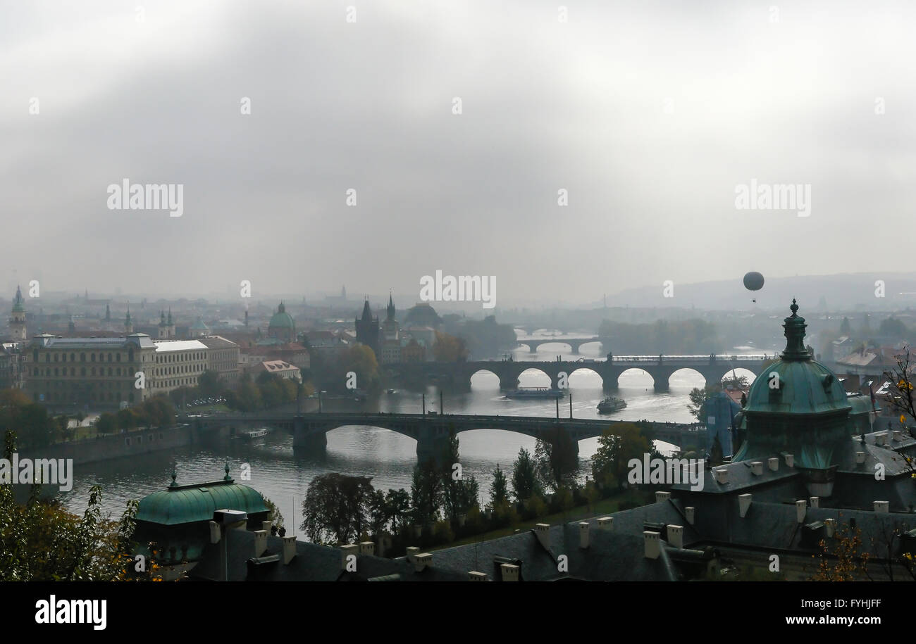 Prague fog hi-res stock photography and images - Alamy