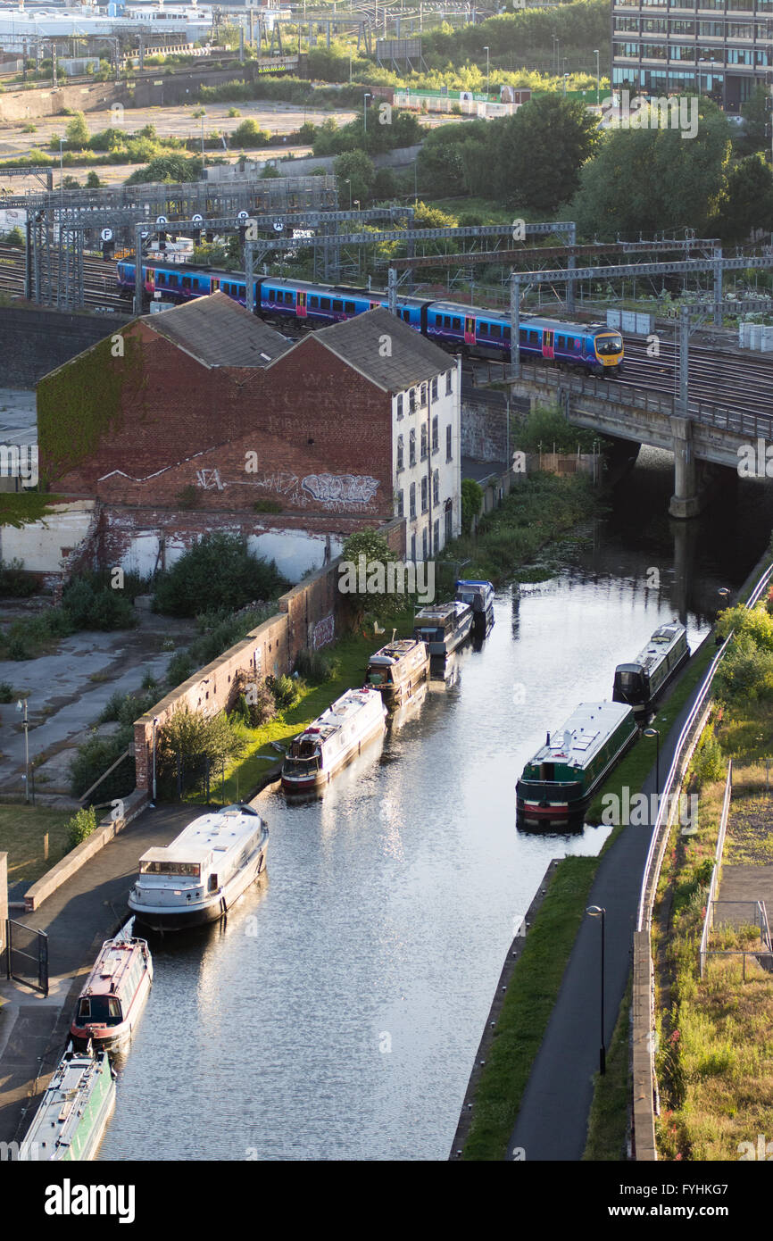 Transpennine express hi-res stock photography and images - Alamy