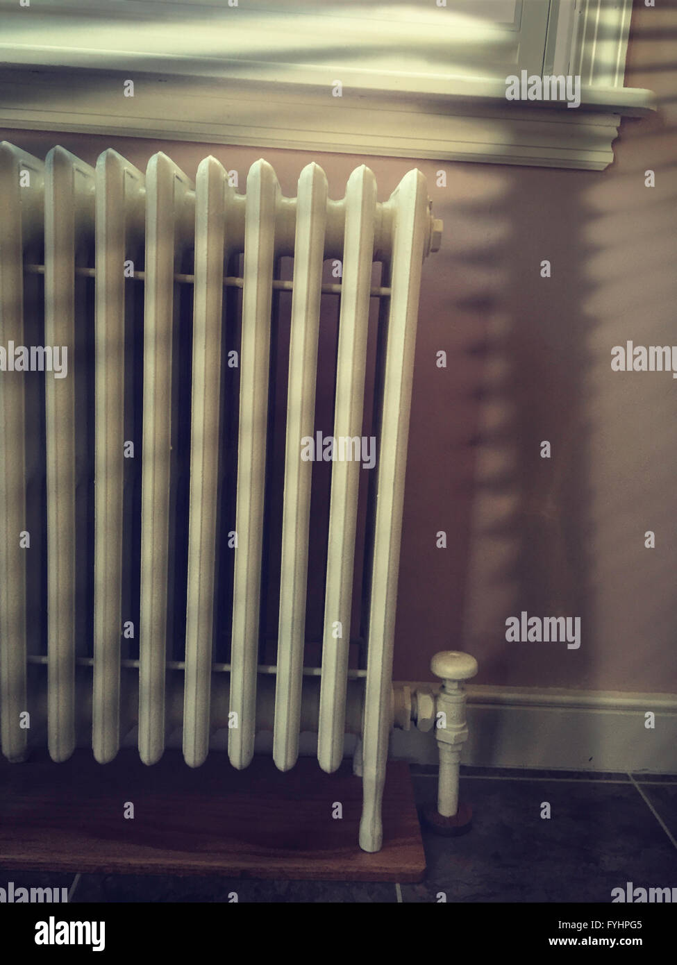 Vintage Cast Iron Hot Water Radiator, USA Stock Photo - Alamy