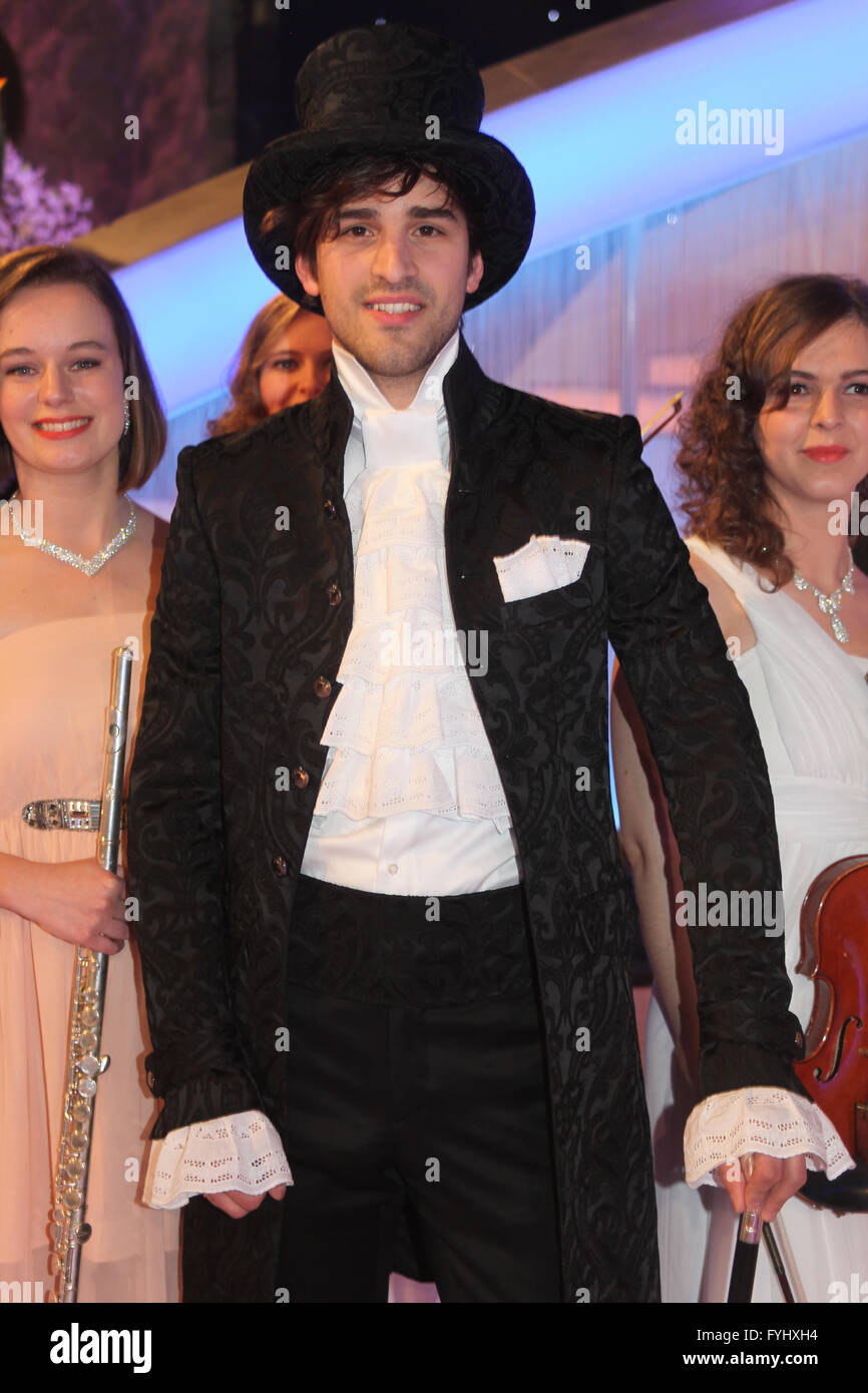 Palomo hi-res stock photography and images - Alamy