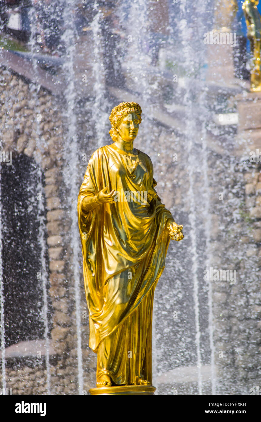 Gold statue in Peterhof Stock Photo - Alamy