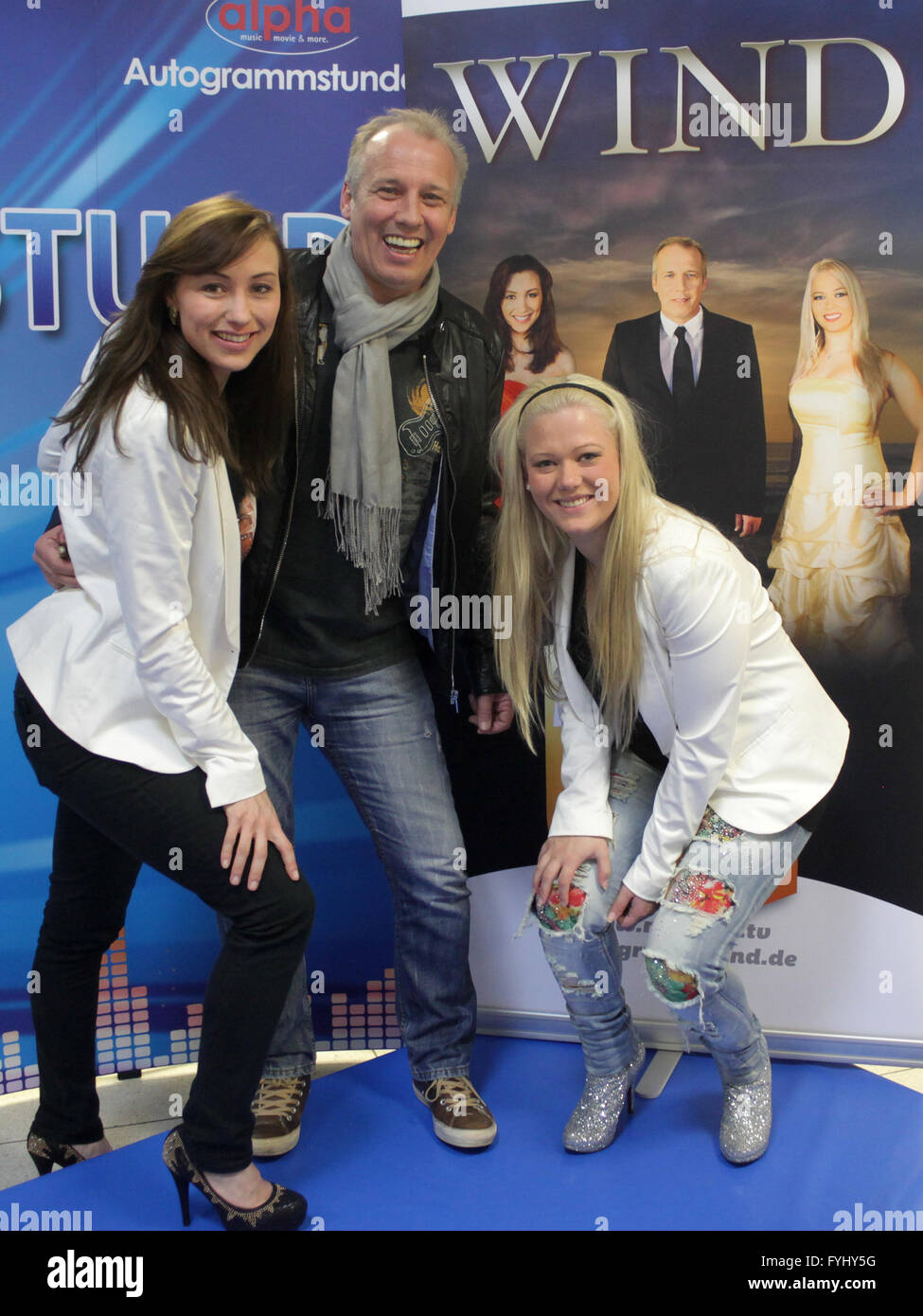 Gruppe wind hi-res stock photography and images - Alamy