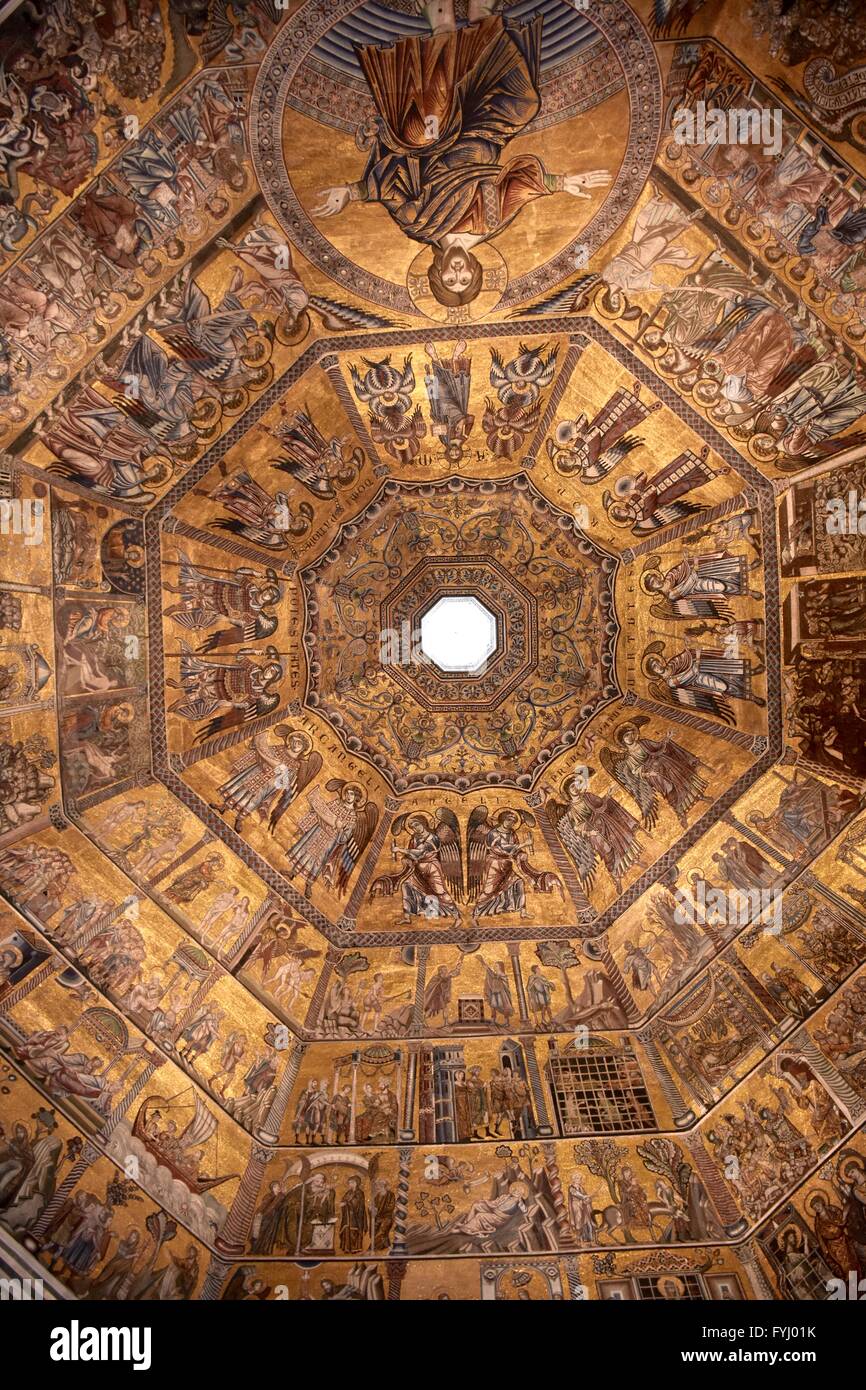A beautifully designed cathedral ceiling in the heart of Florence Stock ...