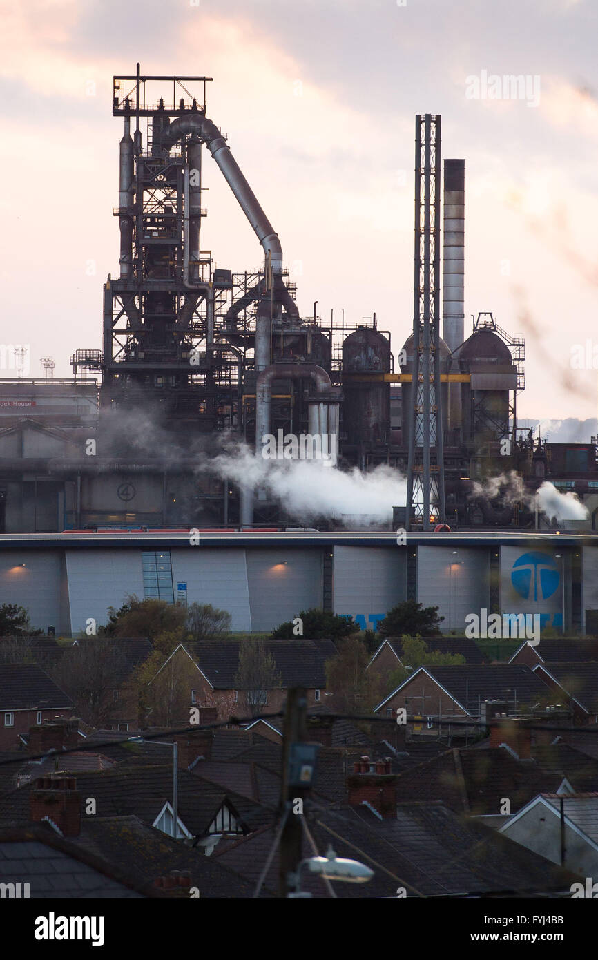 Steelworks sunset hi-res stock photography and images - Alamy