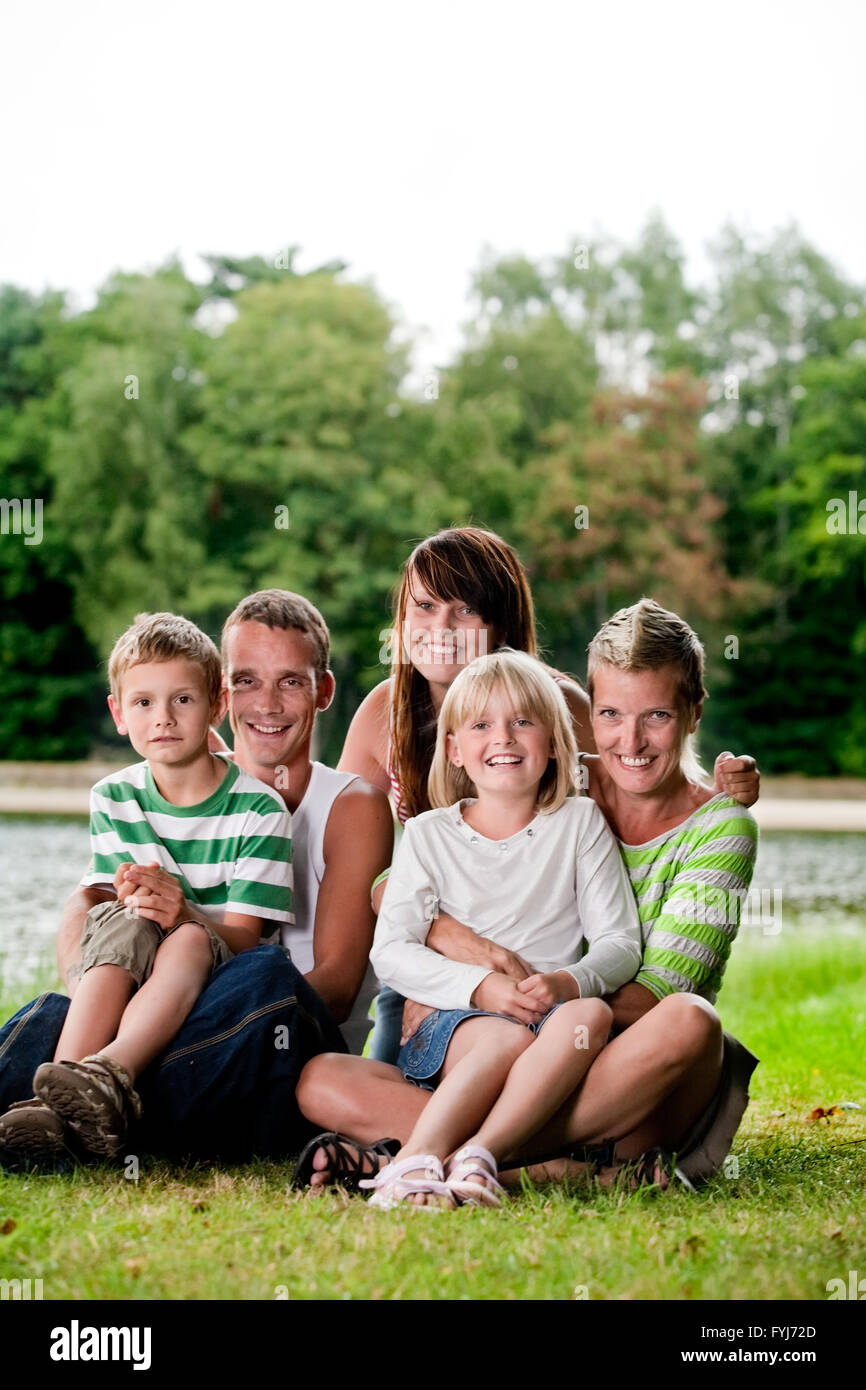 Big family hi-res stock photography and images - Alamy