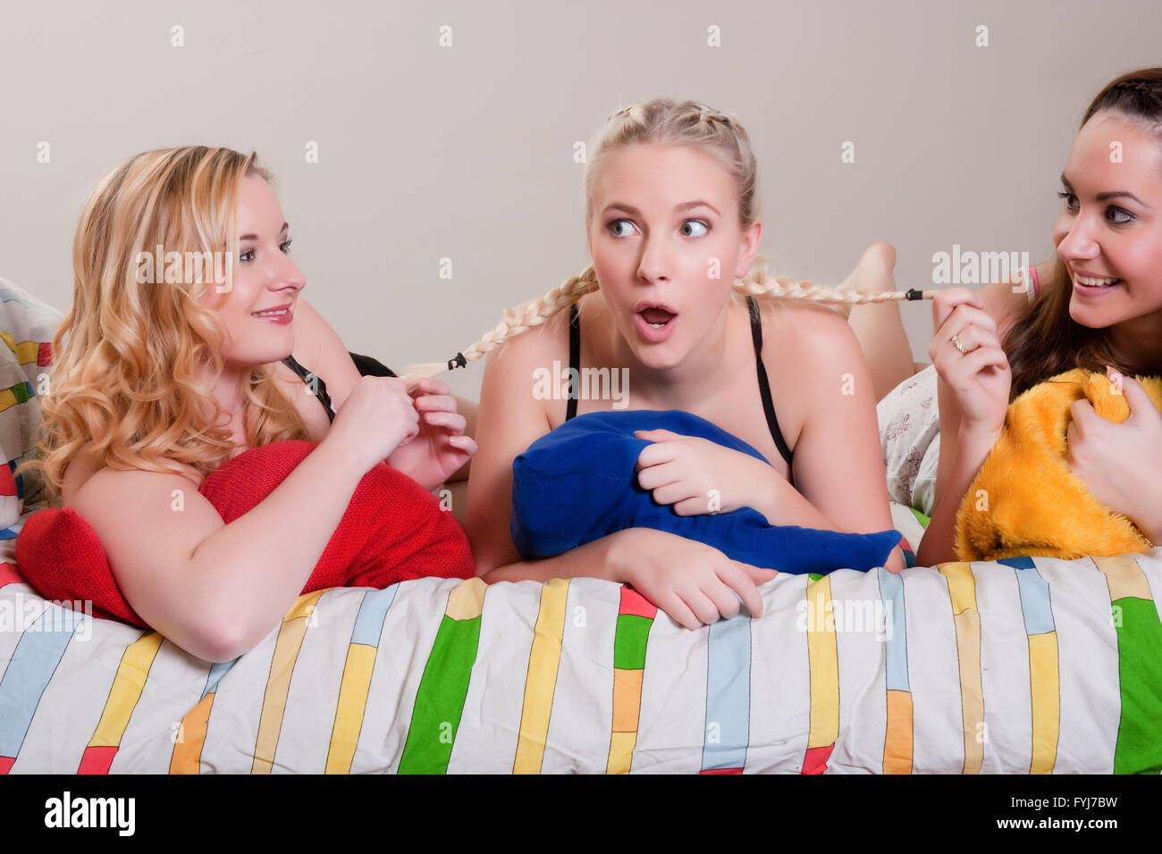 Pyjama party hi-res stock photography and images - Alamy