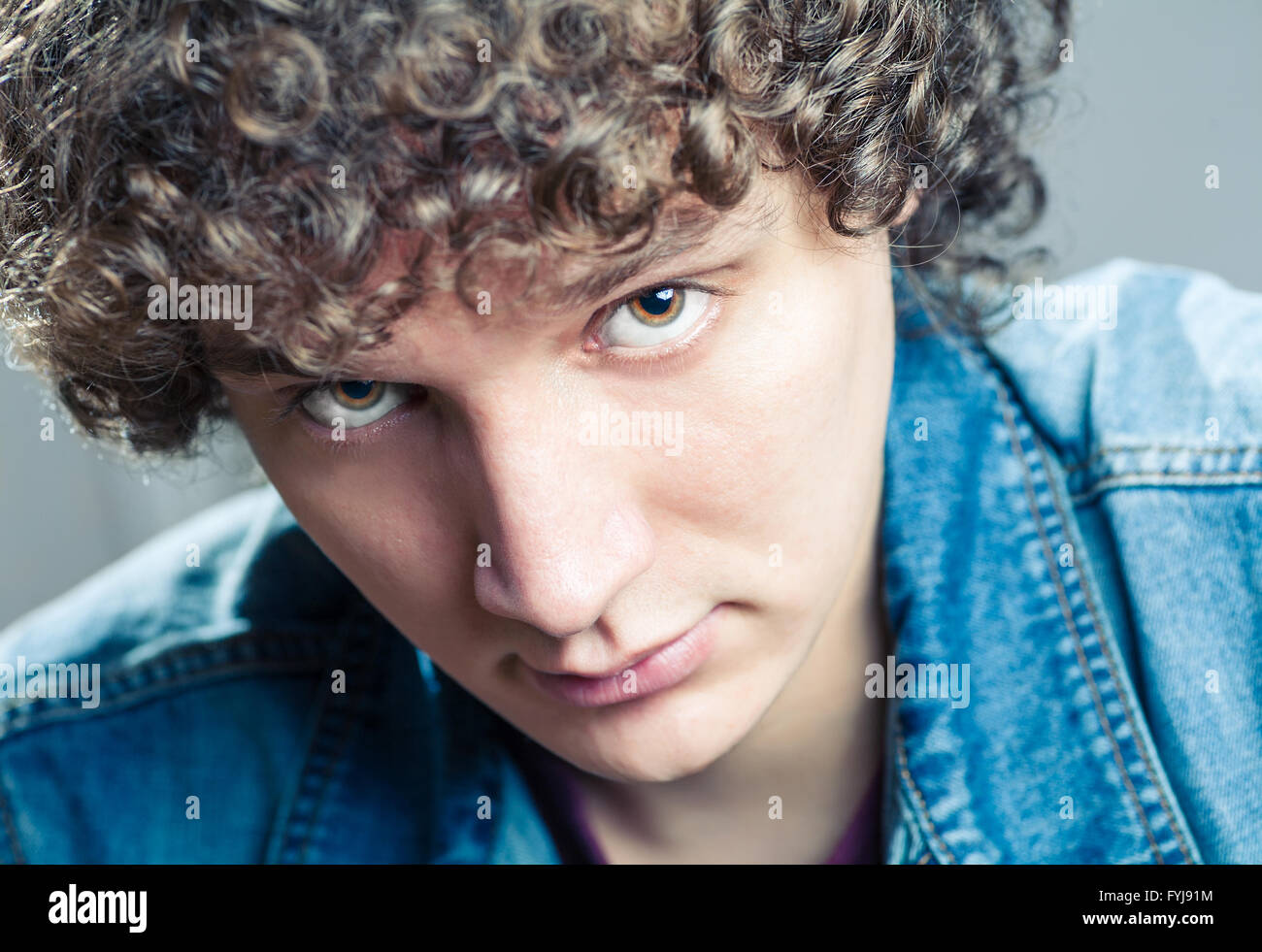 Caucasian complexion hi-res stock photography and images - Alamy