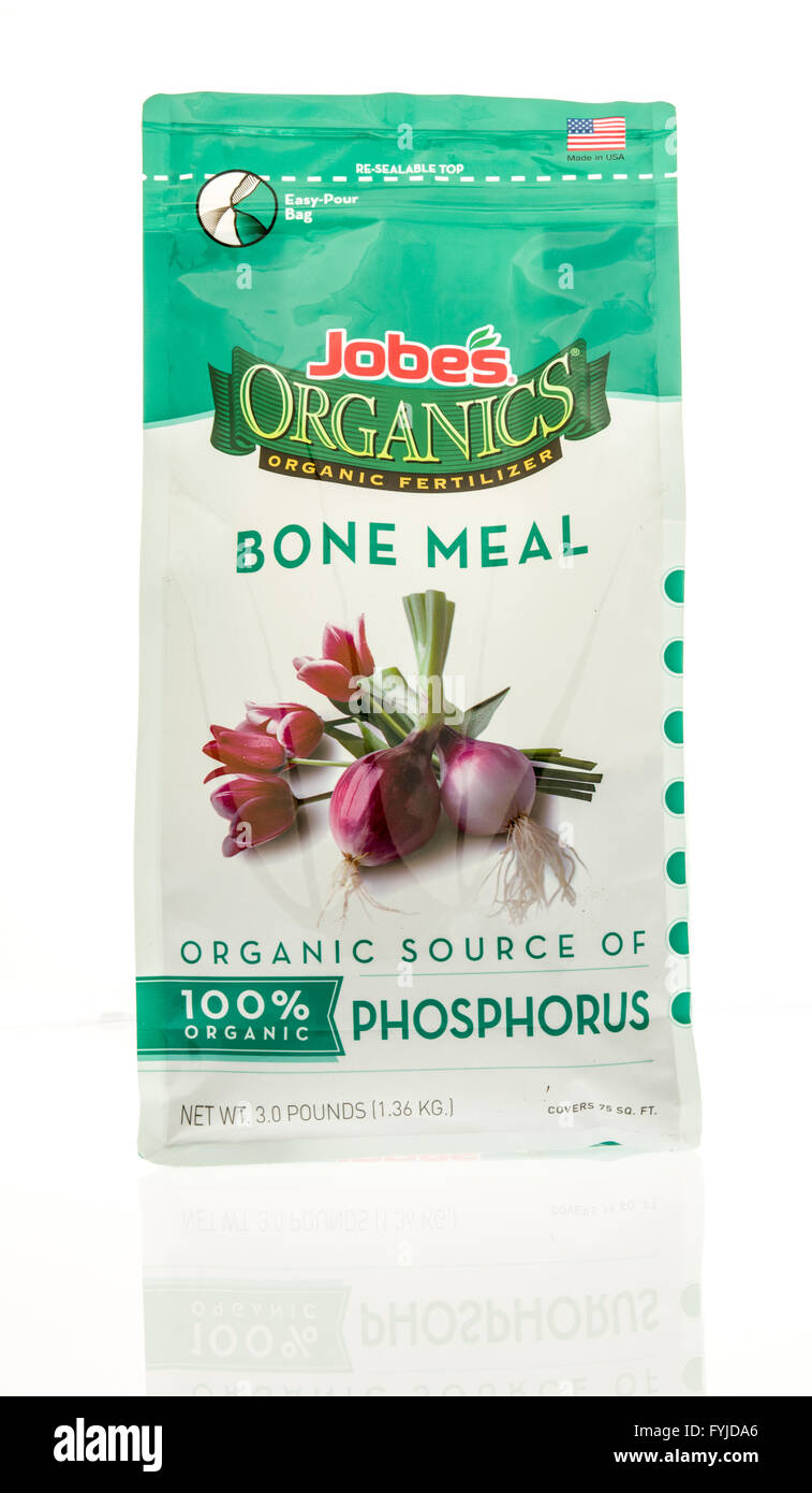 Winneconne, WI - 26 April 2016: Bag of Jobe's organic bone meal on an ...