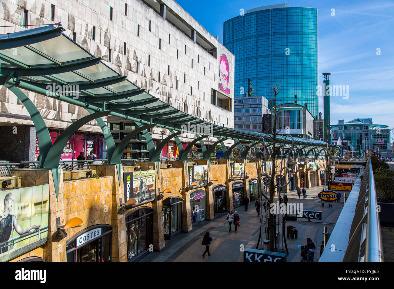 Shopping mall, shopping center, business district, Beurstraverse ...