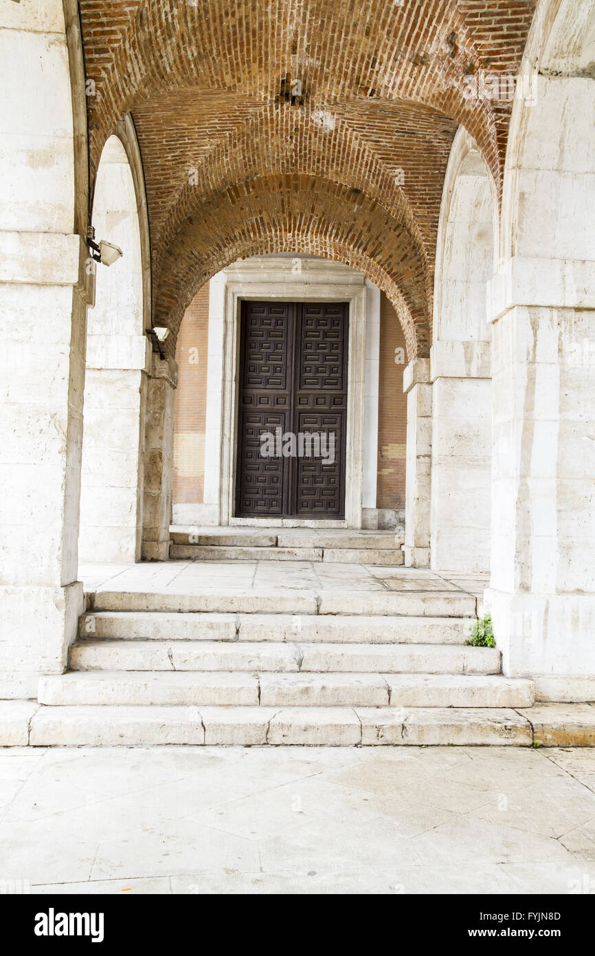 Urban nobility hi-res stock photography and images - Alamy