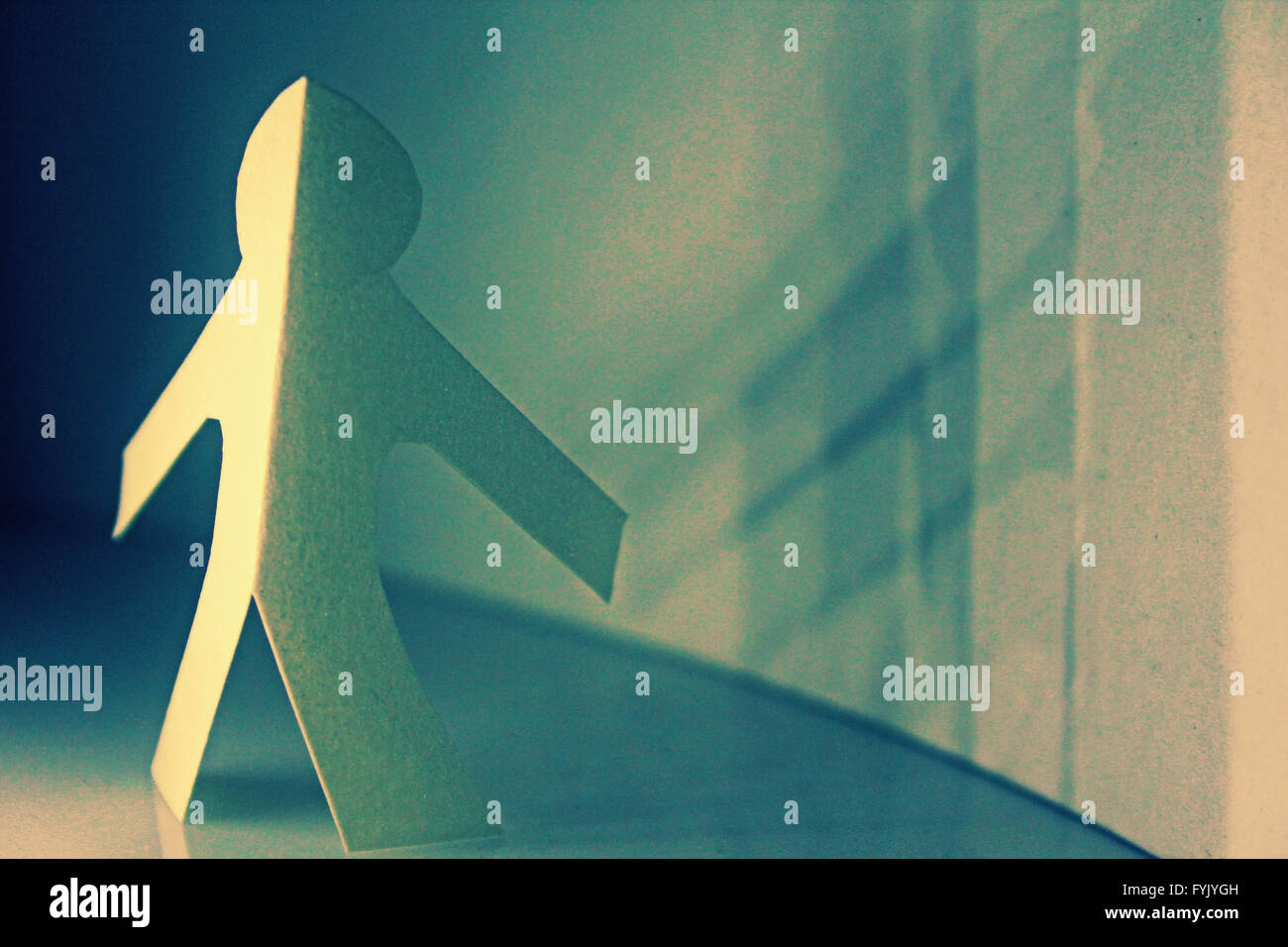 Paper sculpture hi-res stock photography and images - Alamy