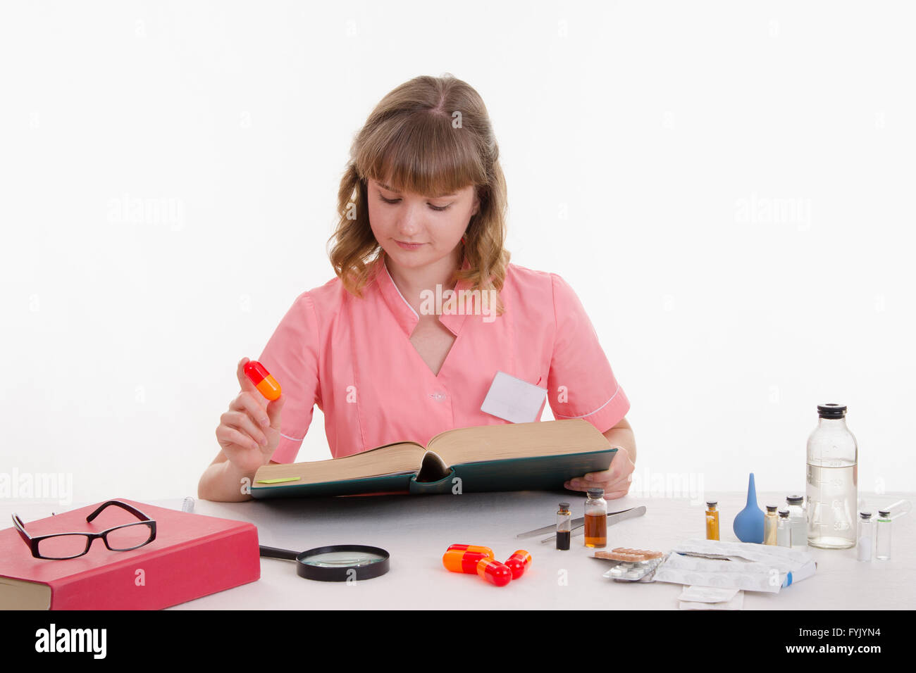 Drug study hi-res stock photography and images - Alamy