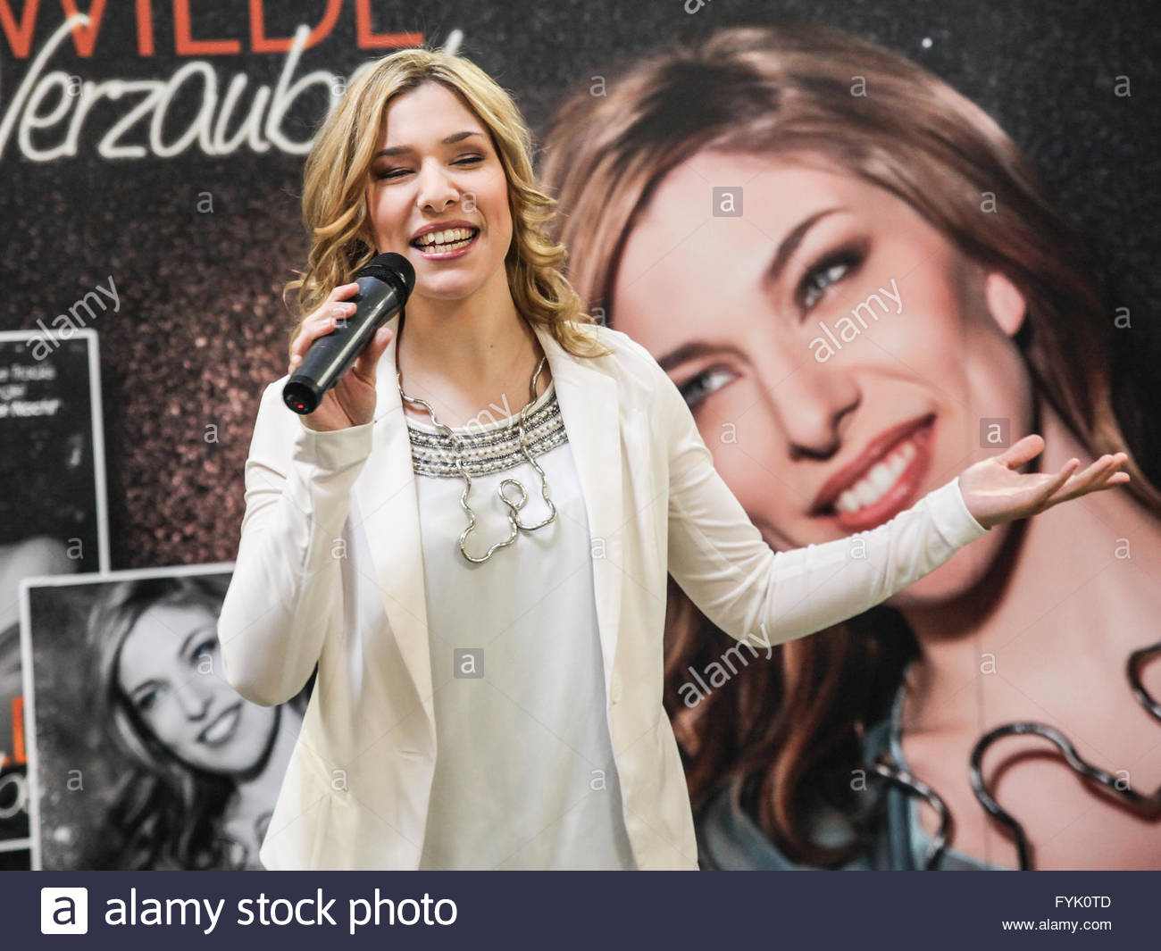 Laura Wilde Stock Photos & Laura Wilde Stock Images - Alamy