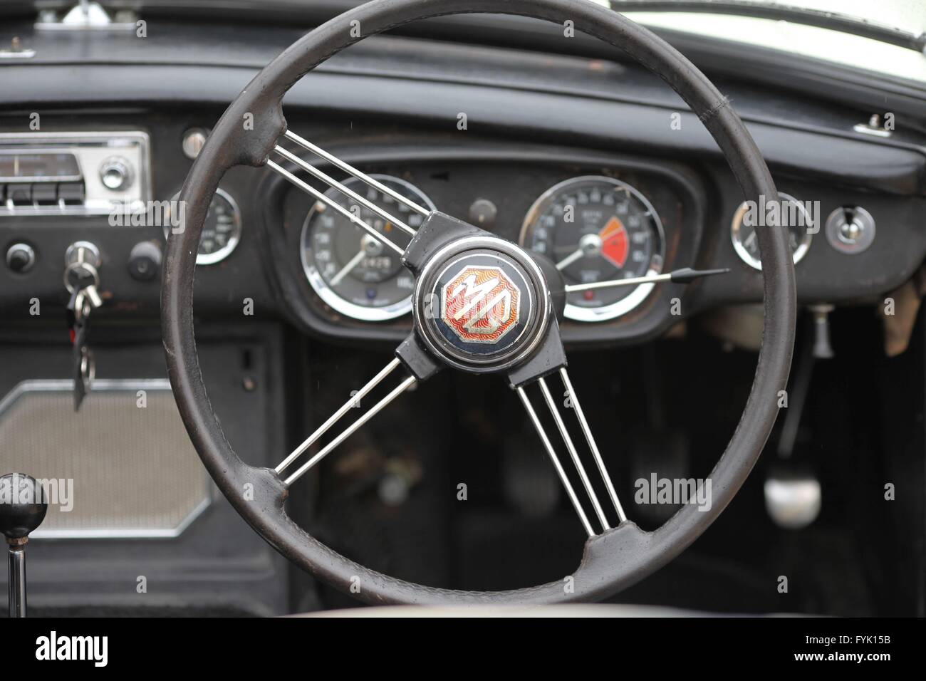 Vintage steering wheel hi-res stock photography and images - Alamy
