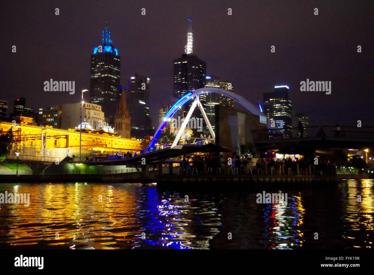 Melbourne at night hi-res stock photography and images - Alamy