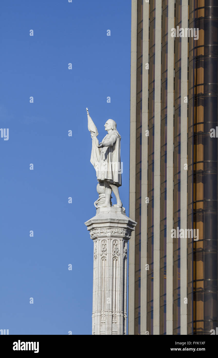 Plaza de cristobal colon hi-res stock photography and images - Alamy