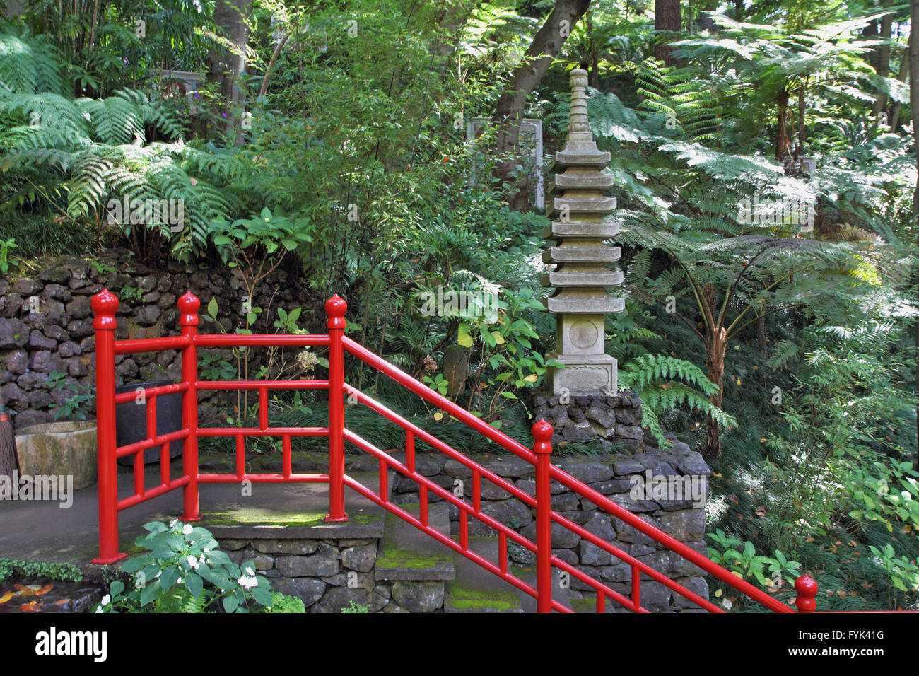 The red Chinese-style railing along the steps Stock Photo - Alamy