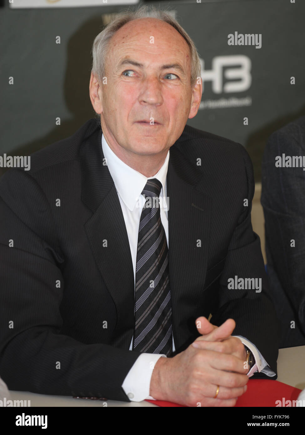 Prasident deutscher handballbund hi-res stock photography and images ...