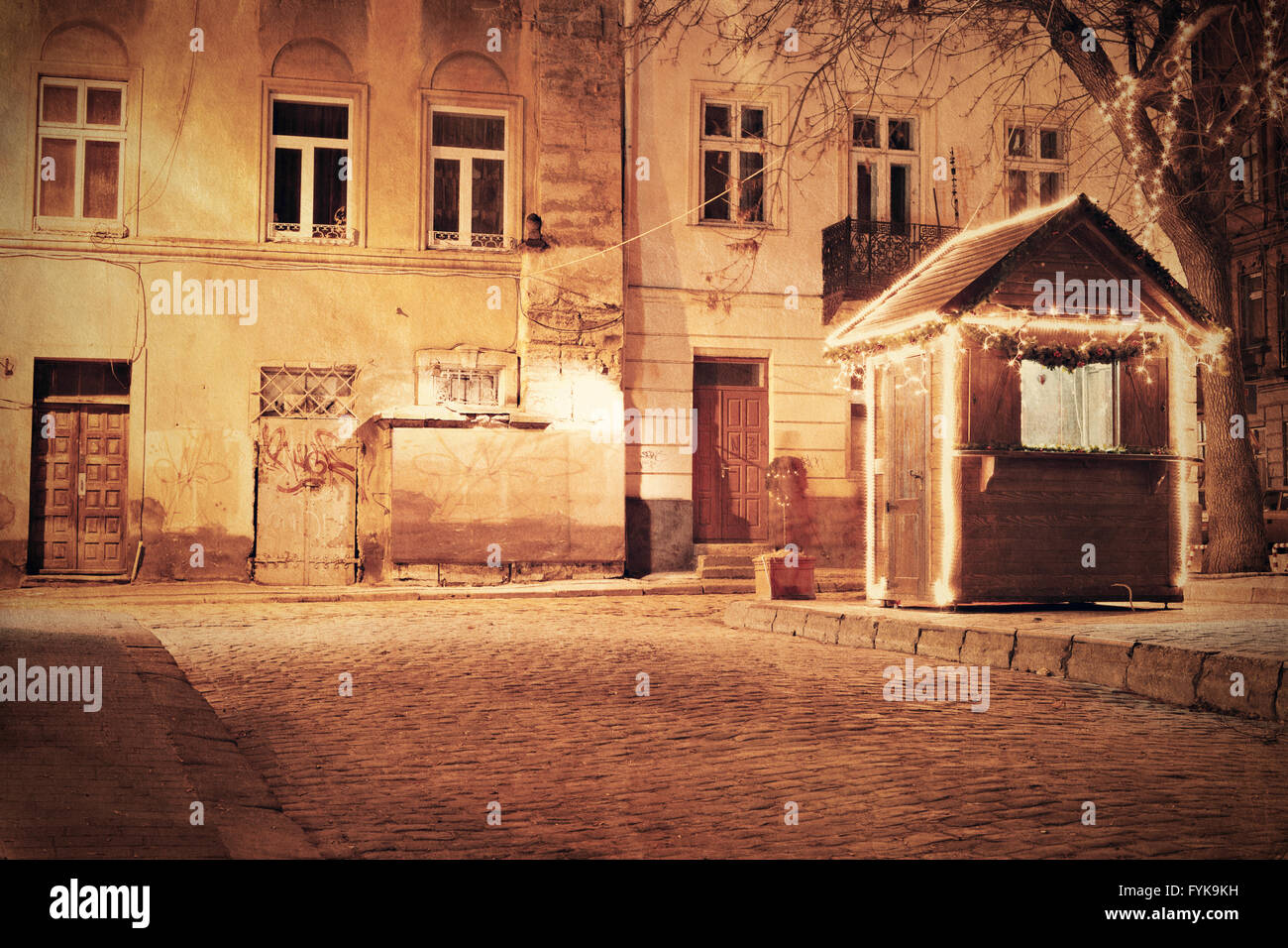 Retro town hi-res stock photography and images - Alamy