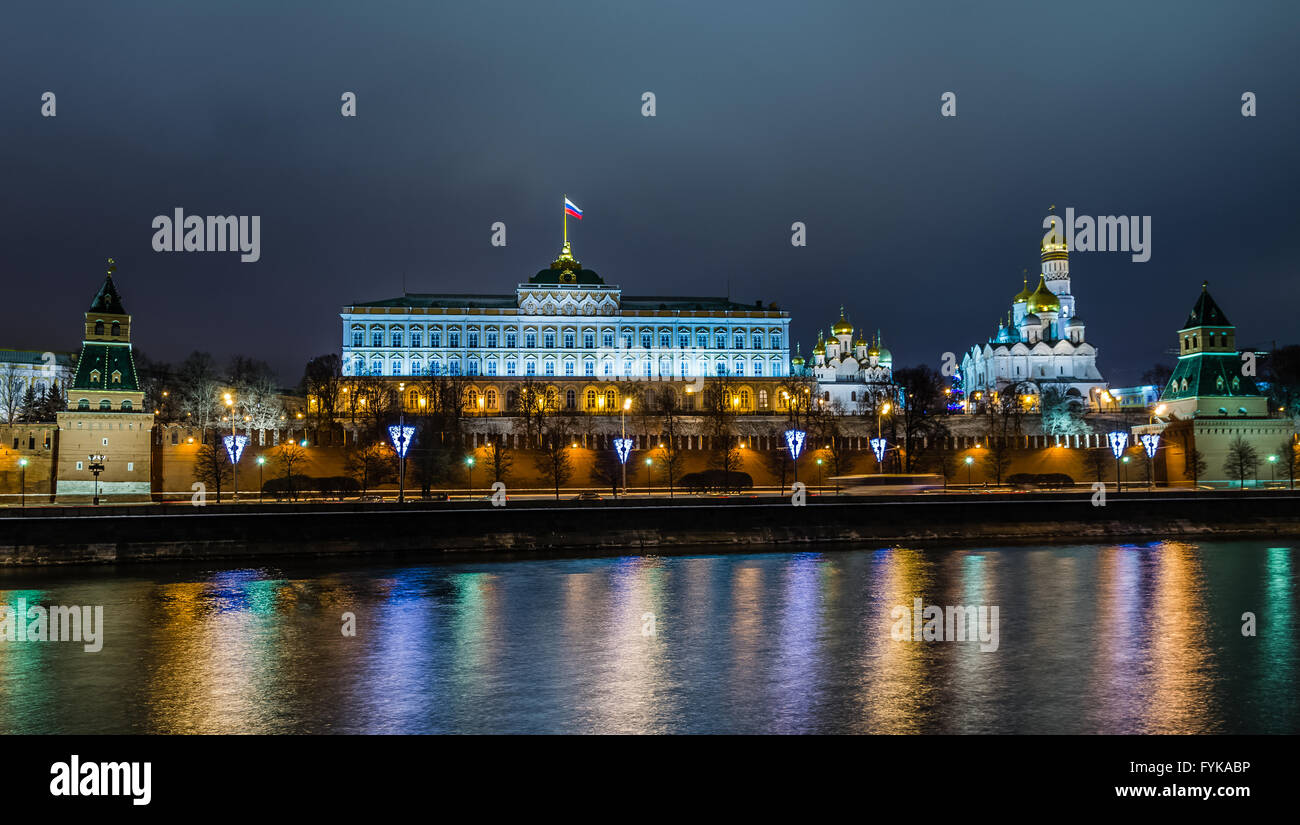 Moscow kremlin night view hi-res stock photography and images - Alamy