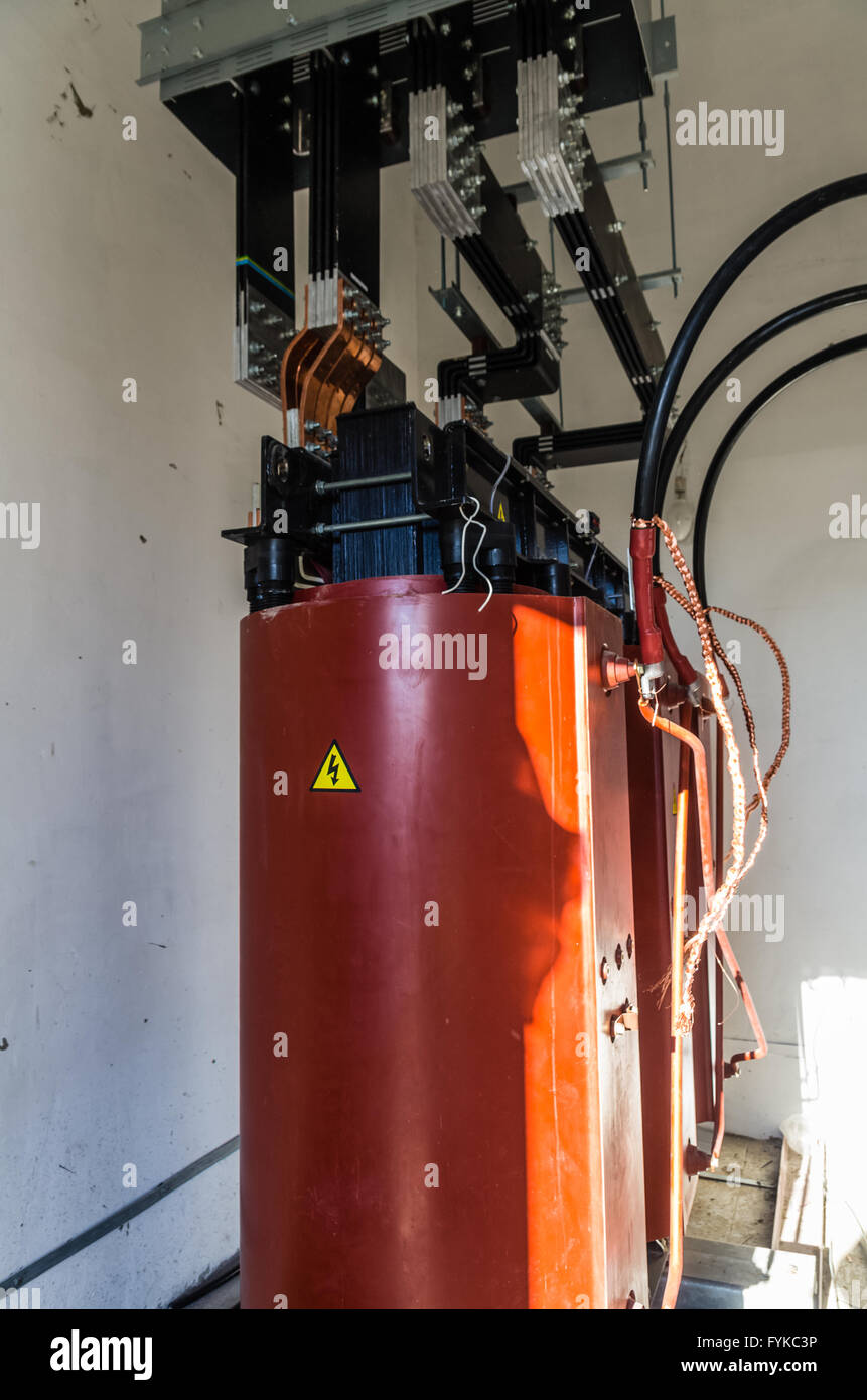 Busbar transformer hi-res stock photography and images - Alamy