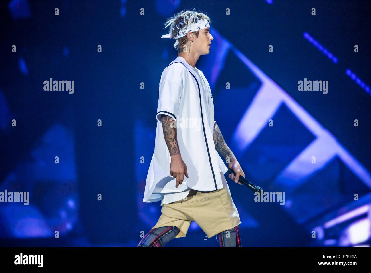 Auburn Hills, Michigan, USA. 25th Apr, 2016. JUSTIN BIEBER performing ...