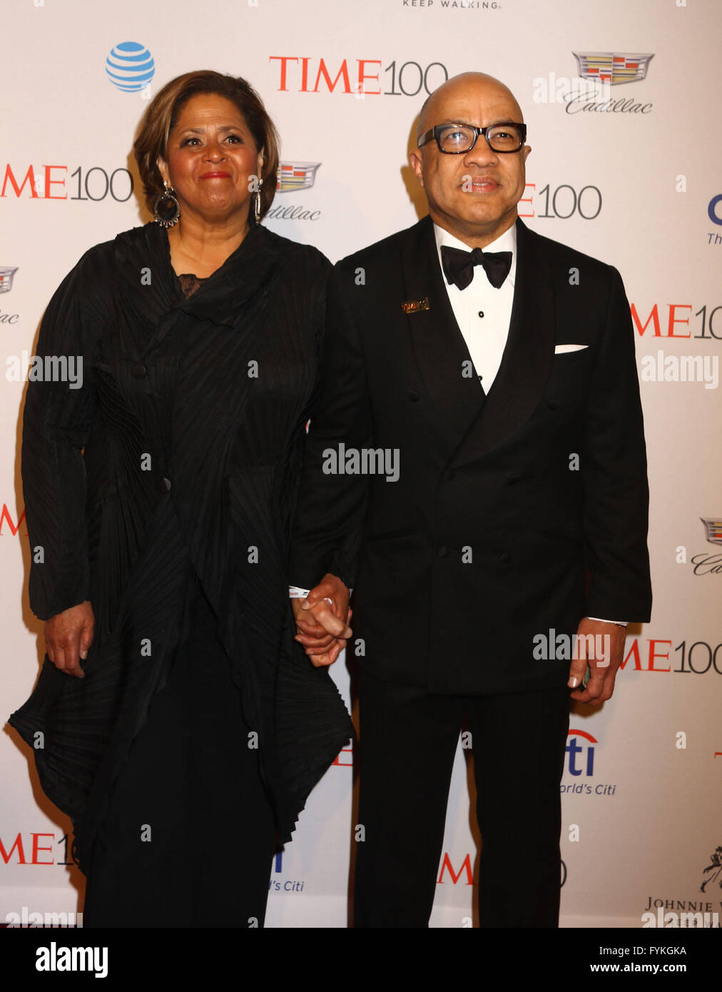 New York, New York, USA. 26th Apr, 2016. Actress ANNA DEAVERE SMITH and ...