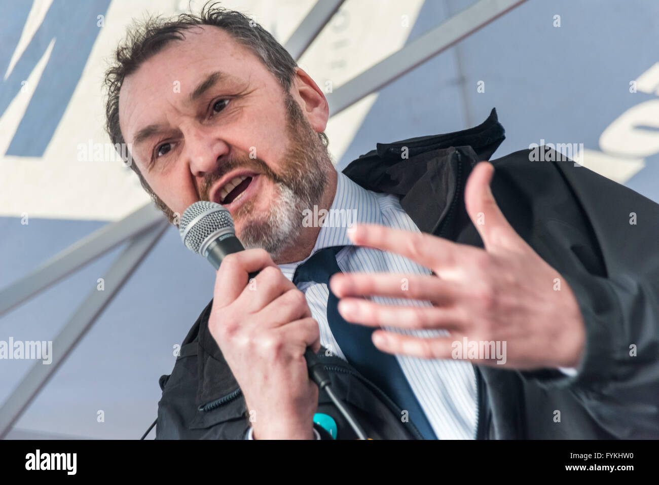 Kevin courtney hi-res stock photography and images - Alamy