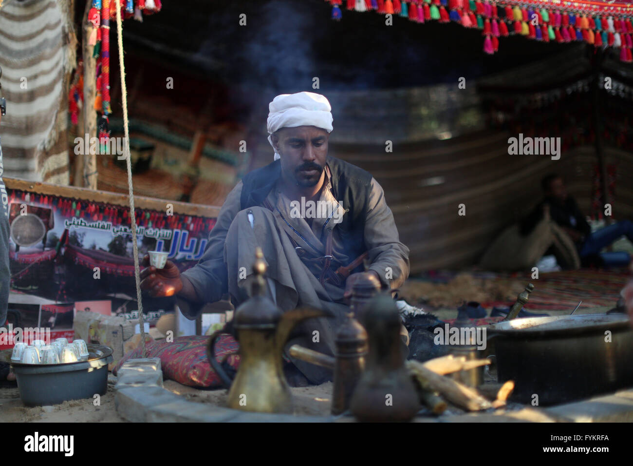 Palestinian man wearing a Palestinian Bedouin dress in Gaza Which ...