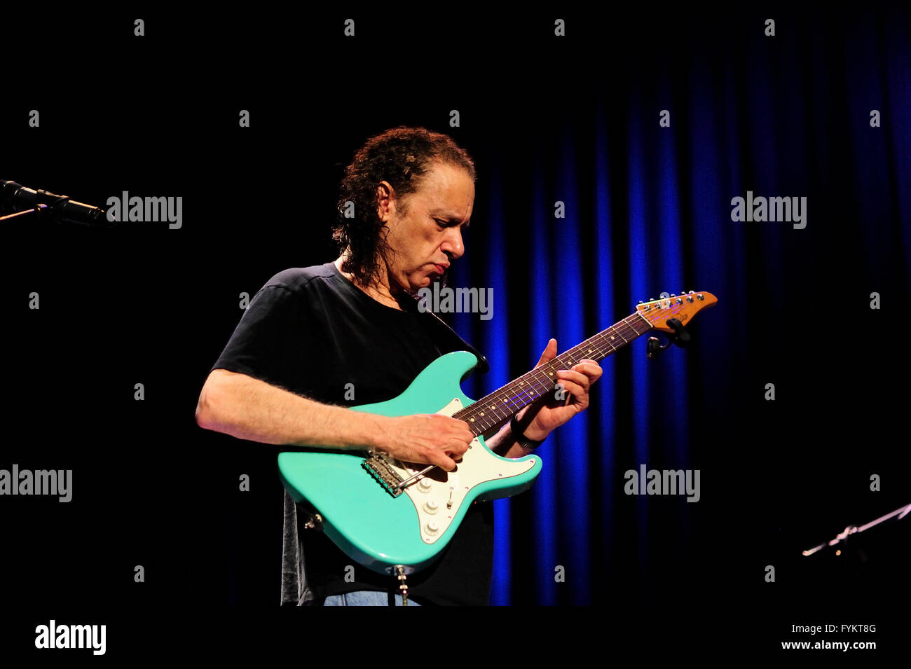 Travis henderson hi-res stock photography and images - Alamy