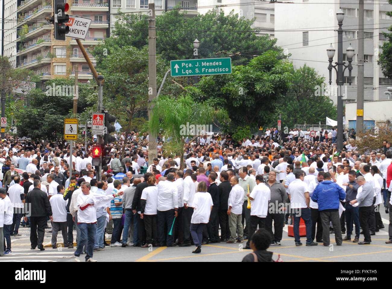 SAO PAULO, Brazil - 04/27/2016: UBER OF VOTING IN HALL OF SP - Taxi ...