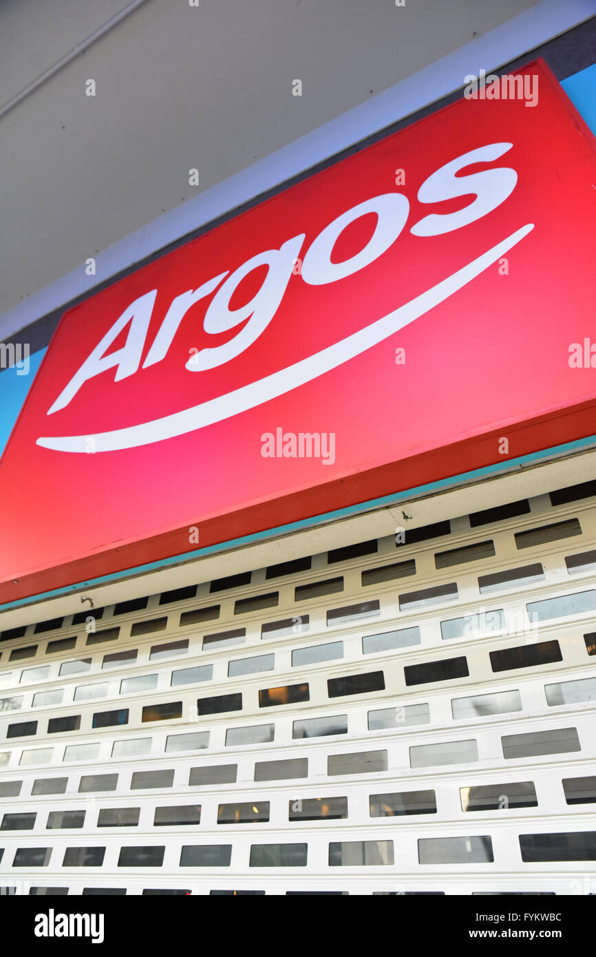 Argos store closed down hi-res stock photography and images - Alamy
