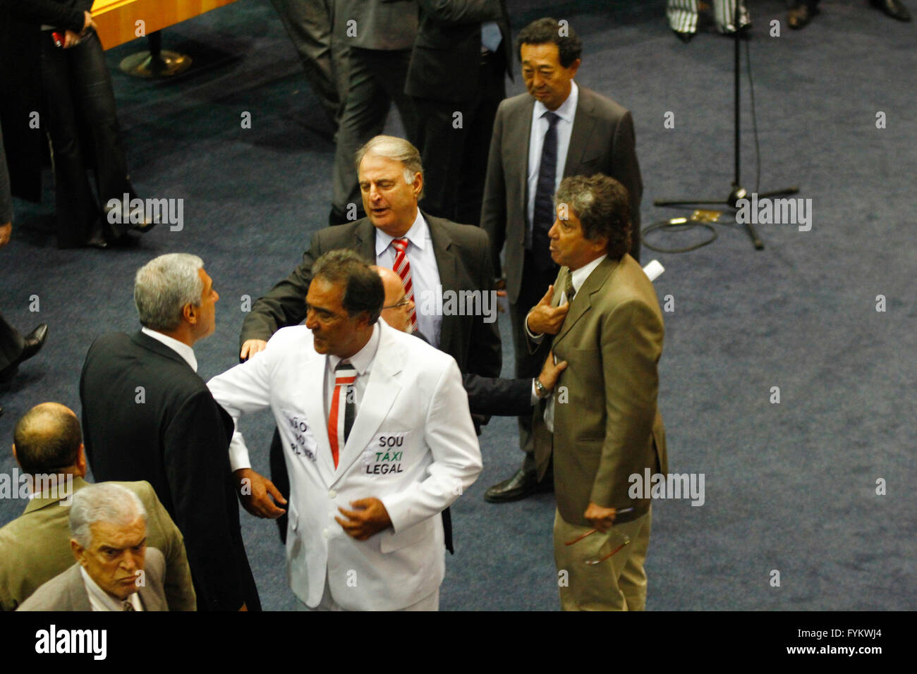 Sao Paulo, Brazil. 27th April, 2016. UBER OF VOTING IN HALL OF SP ...