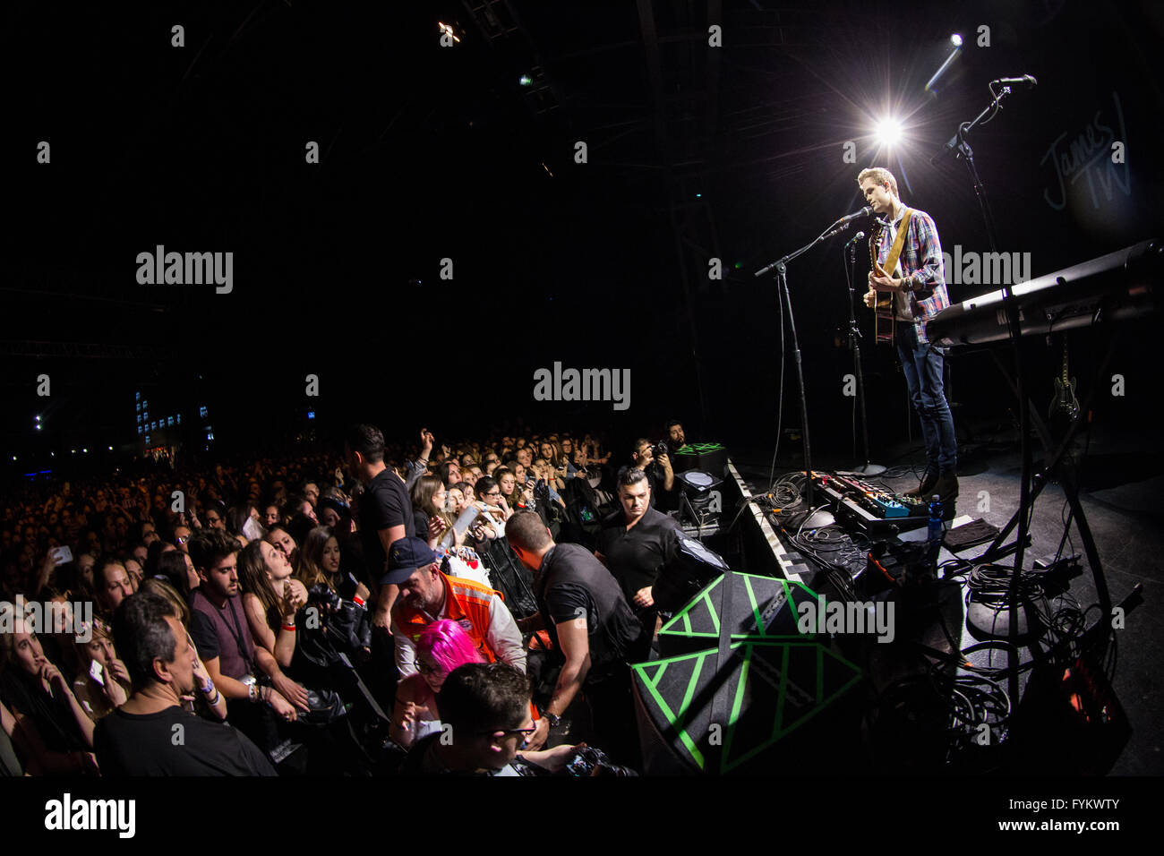 British jazz soul singer hi-res stock photography and images - Alamy