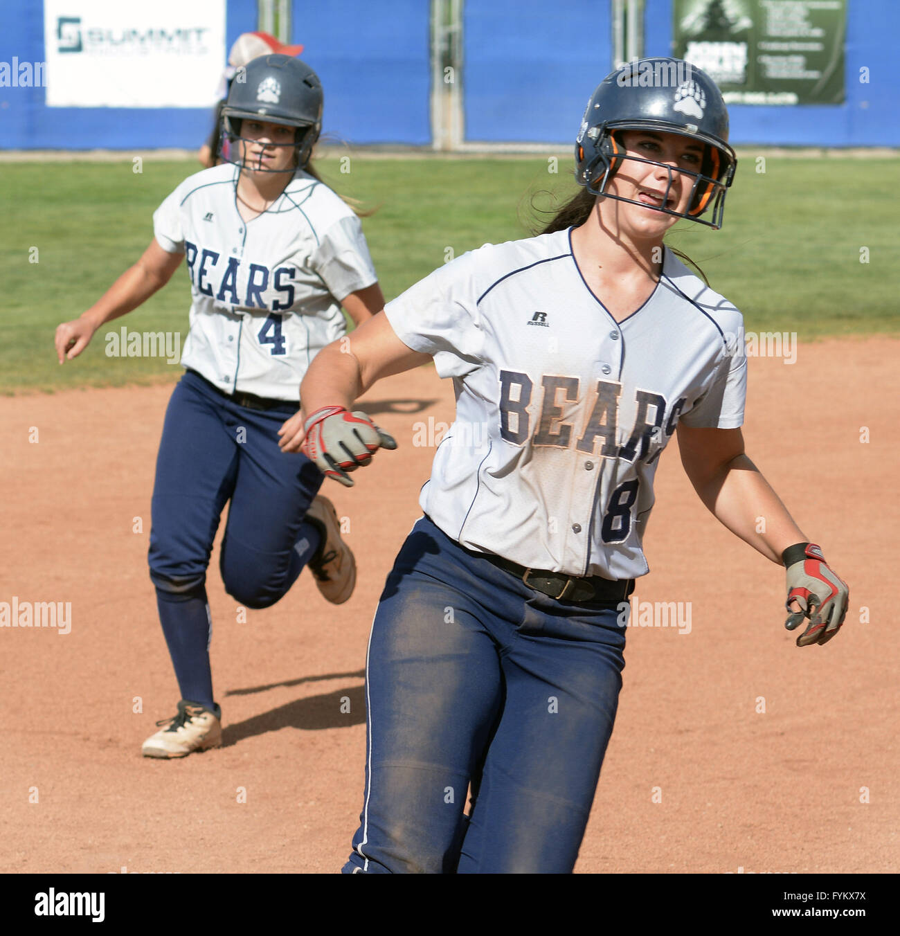 Usa. 27th Apr, 2016. SPORTS -- La Cueva's Katherine Sanchez, 4, and ...