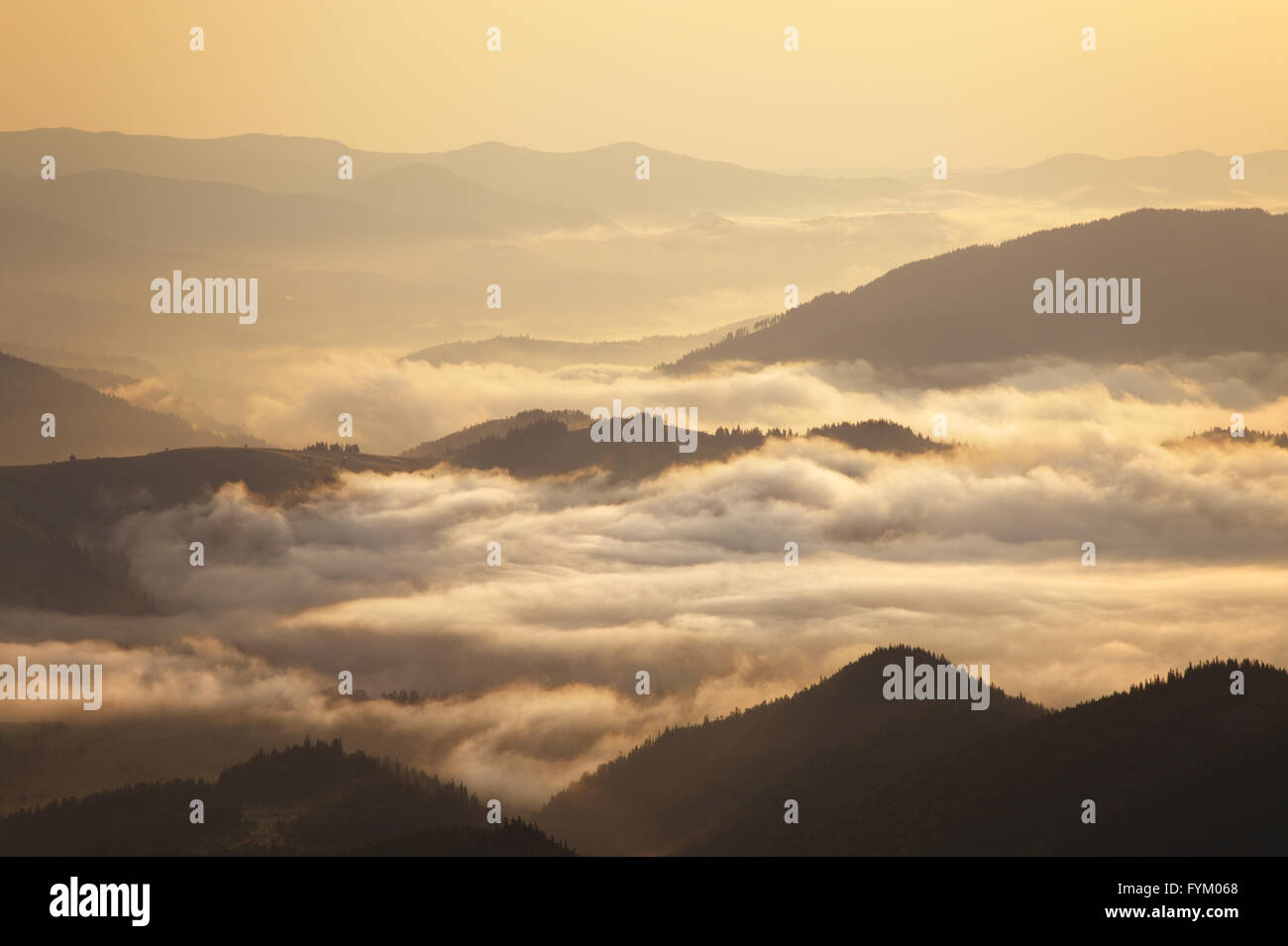 Ridge panorama hi-res stock photography and images - Alamy