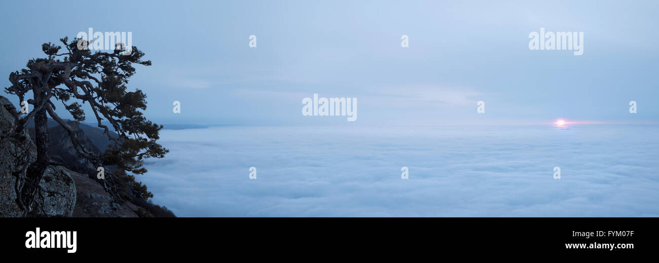 Panoramic sunrise hi-res stock photography and images - Alamy