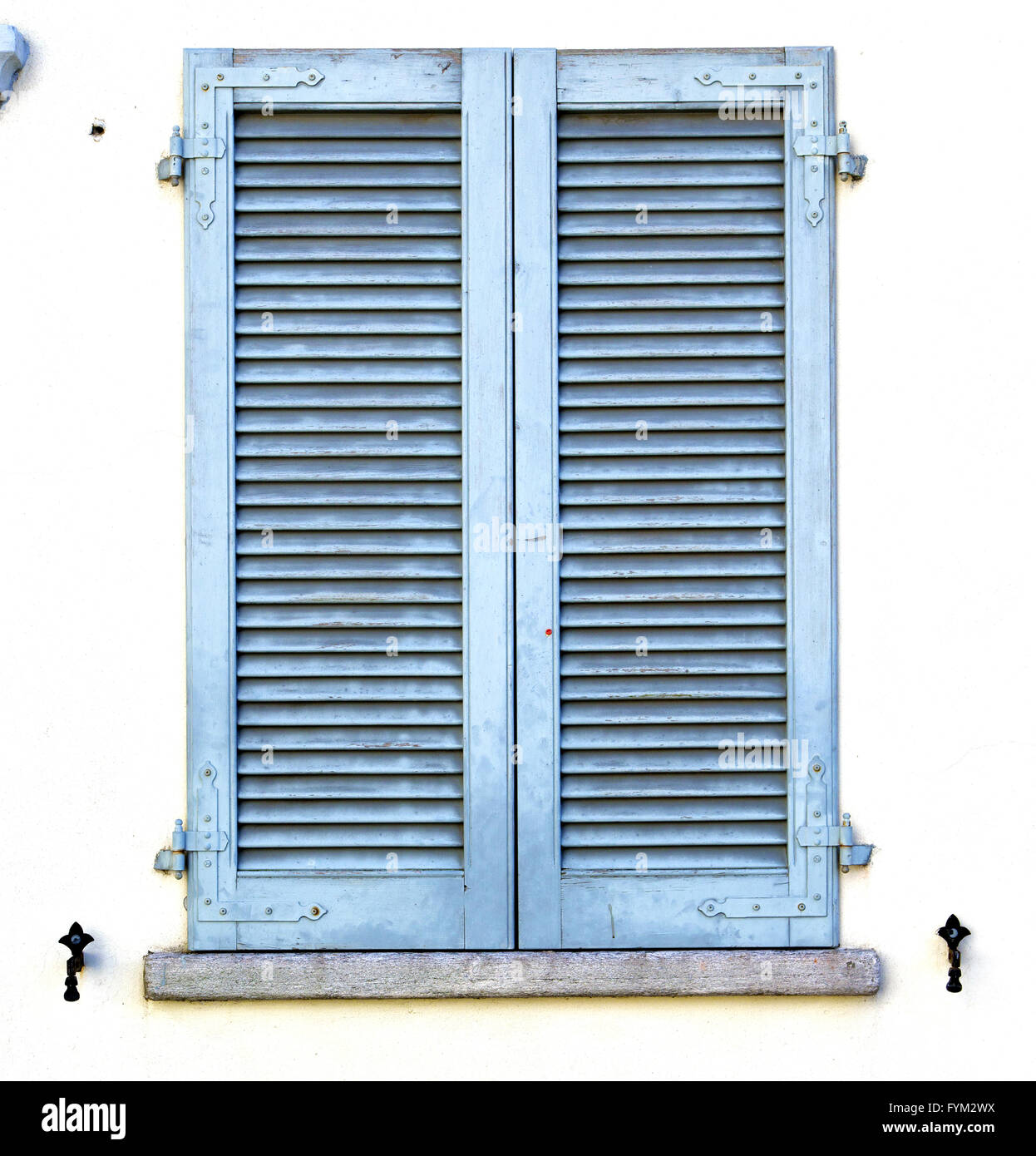 Glass in concrete Cut Out Stock Images & Pictures - Alamy