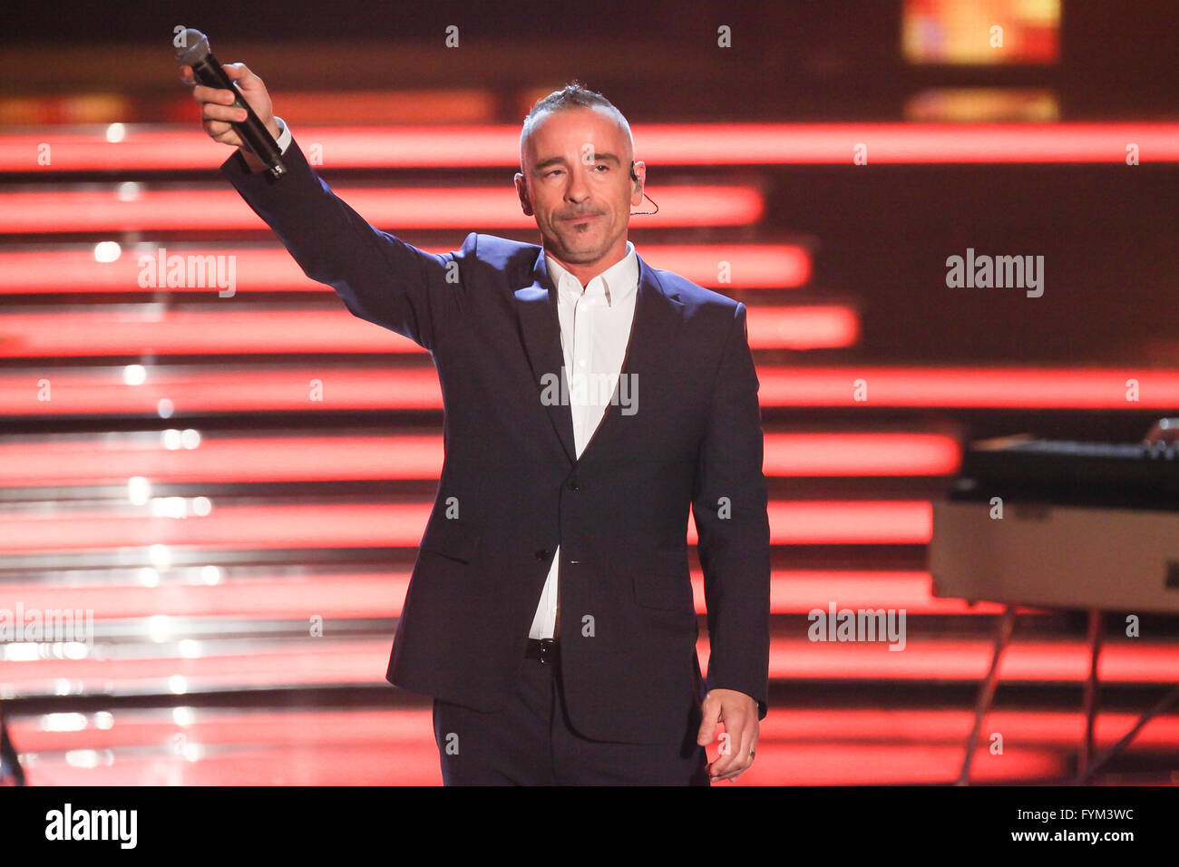 Eros ramazzotti hi-res stock photography and images - Alamy